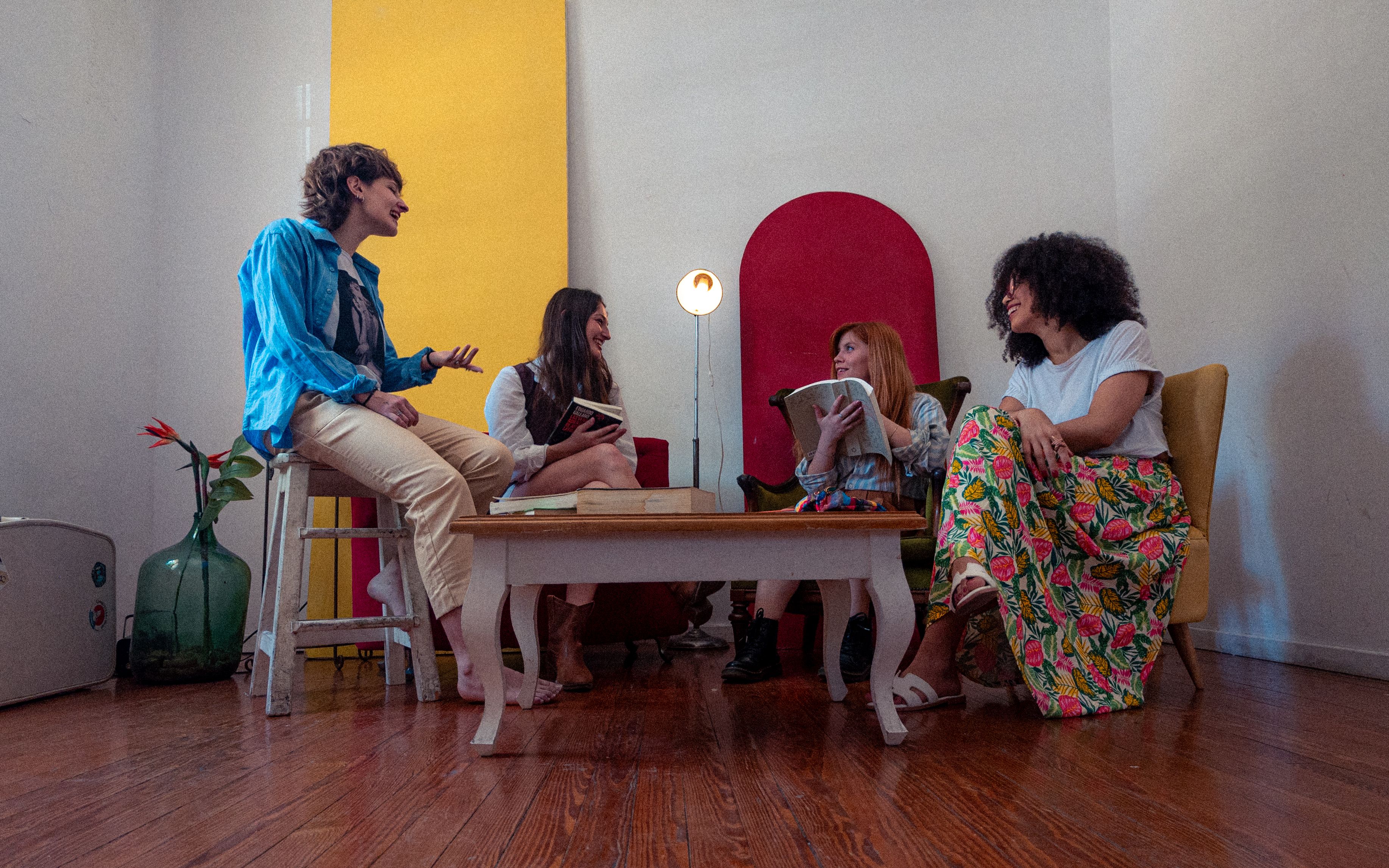 Colorful Gathering in a Vintage Living Room · Free Stock Photo