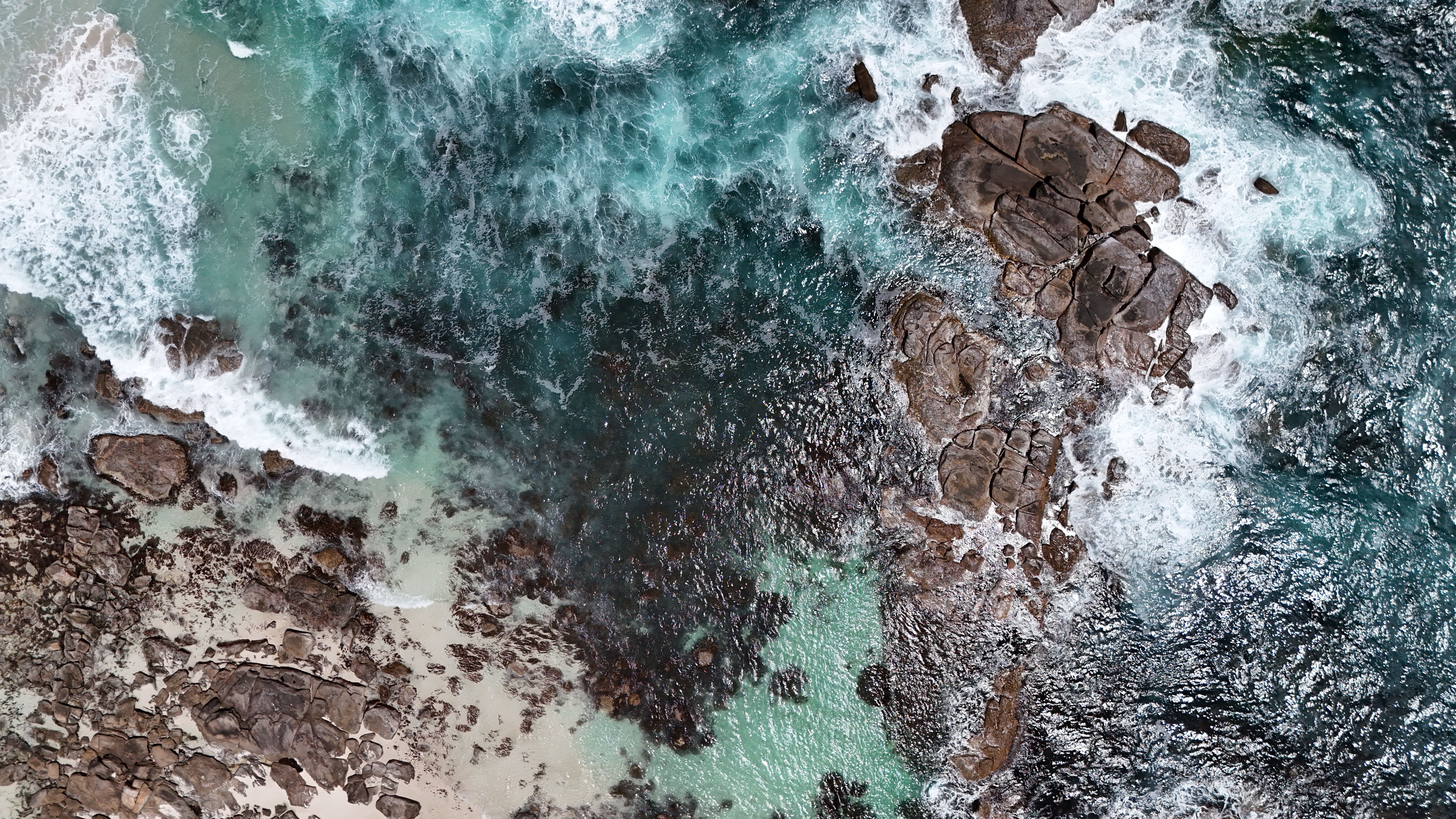 Aerial View of Rugged Western Australia Coastline · Free Stock Photo