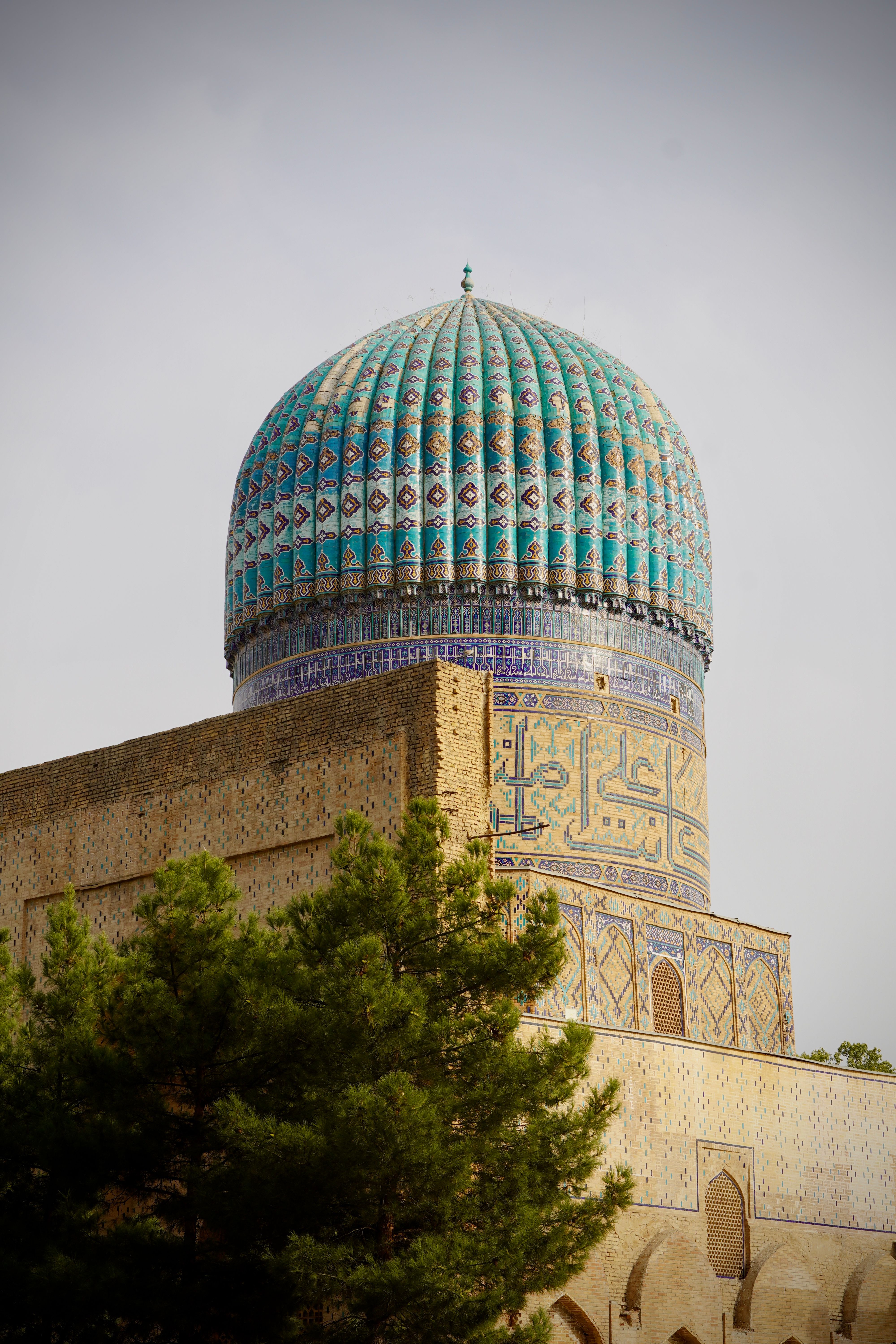 Stunning Blue Dome of Samarkand Mausoleum · Free Stock Photo