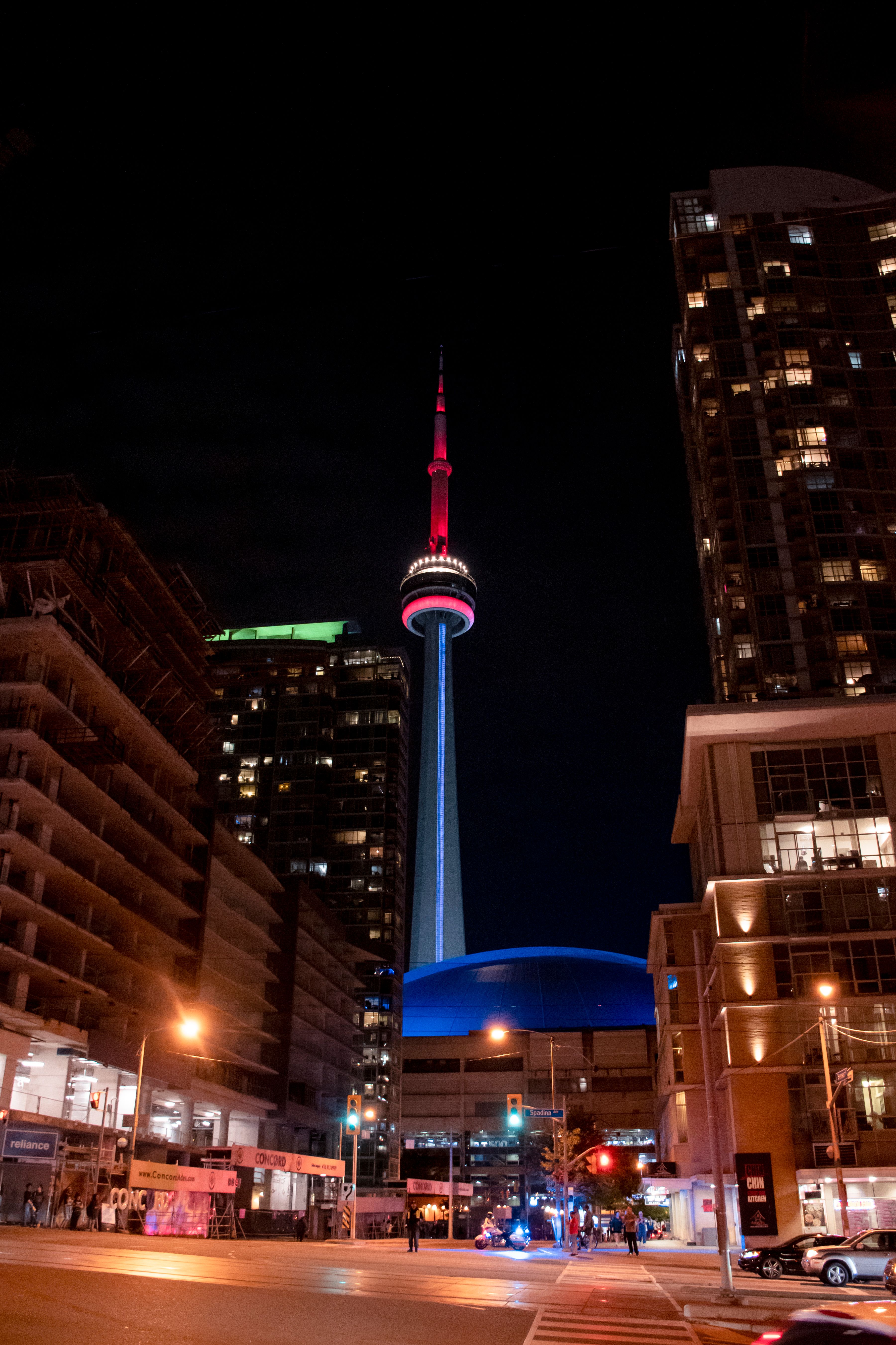 Night View of CN Tower in Toronto · Free Stock Photo
