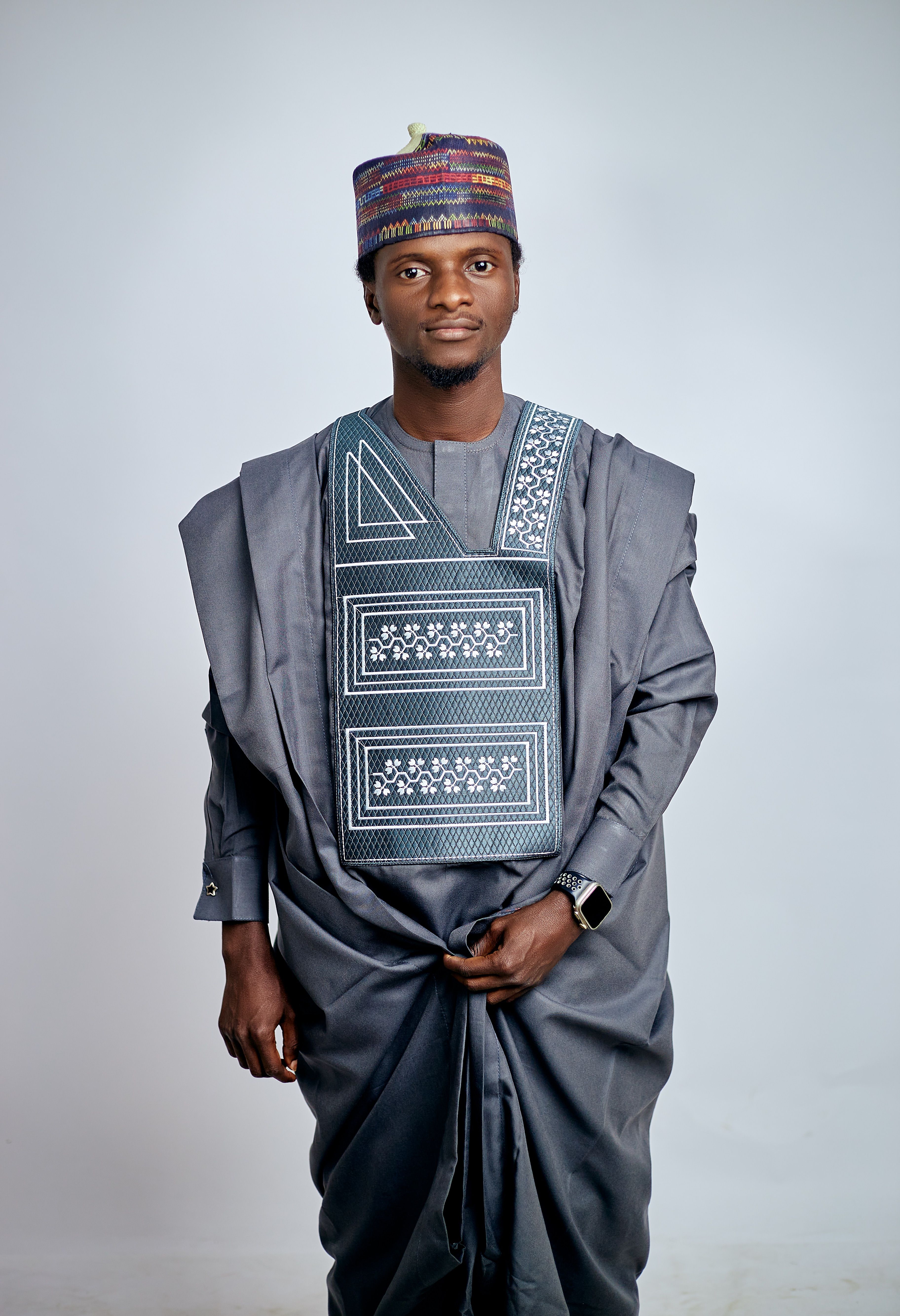 Traditional Nigerian Agbada Outfit Portrait · Free Stock Photo