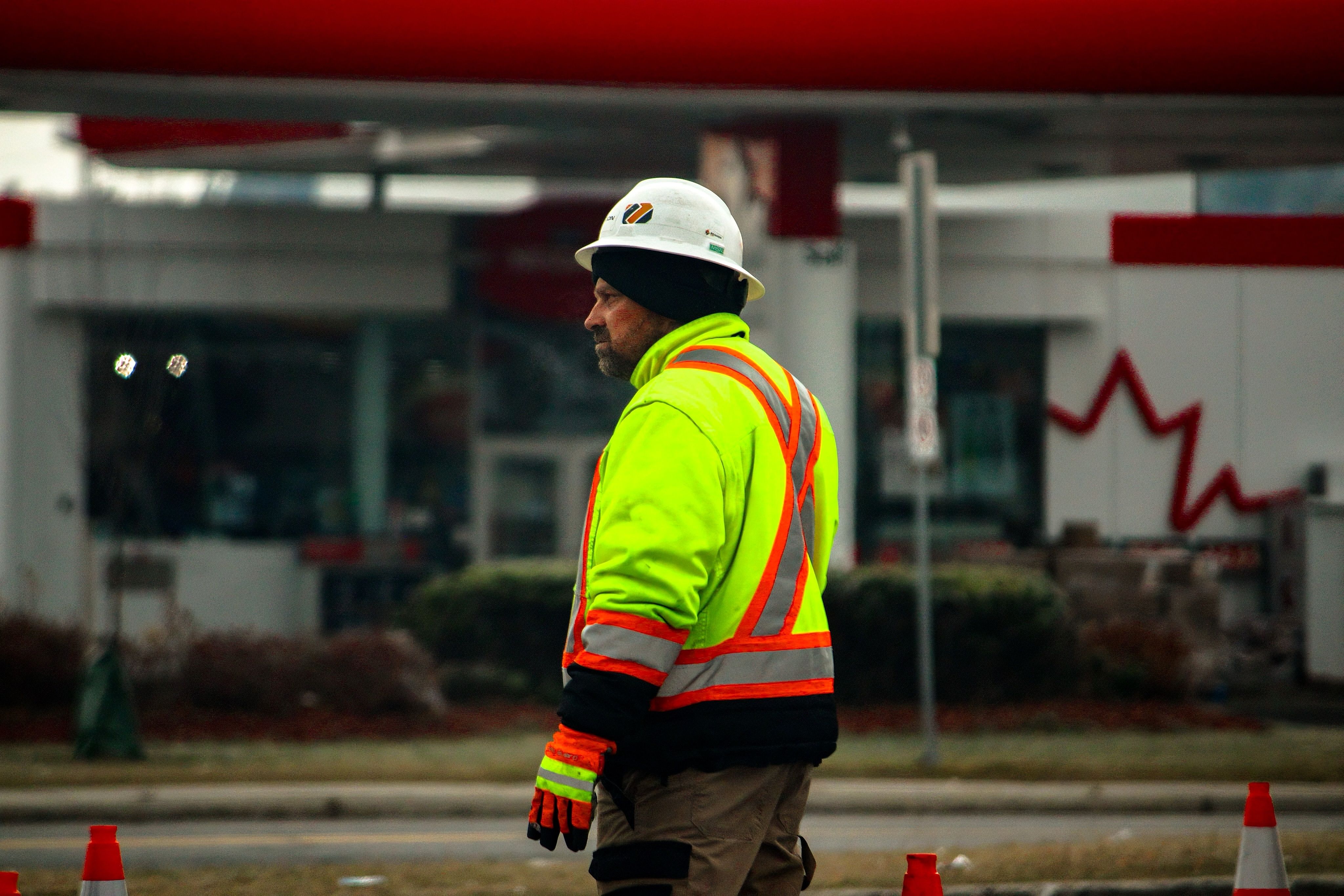 Fifo Worker Photos, Download The BEST Free Fifo Worker Stock Photos ...