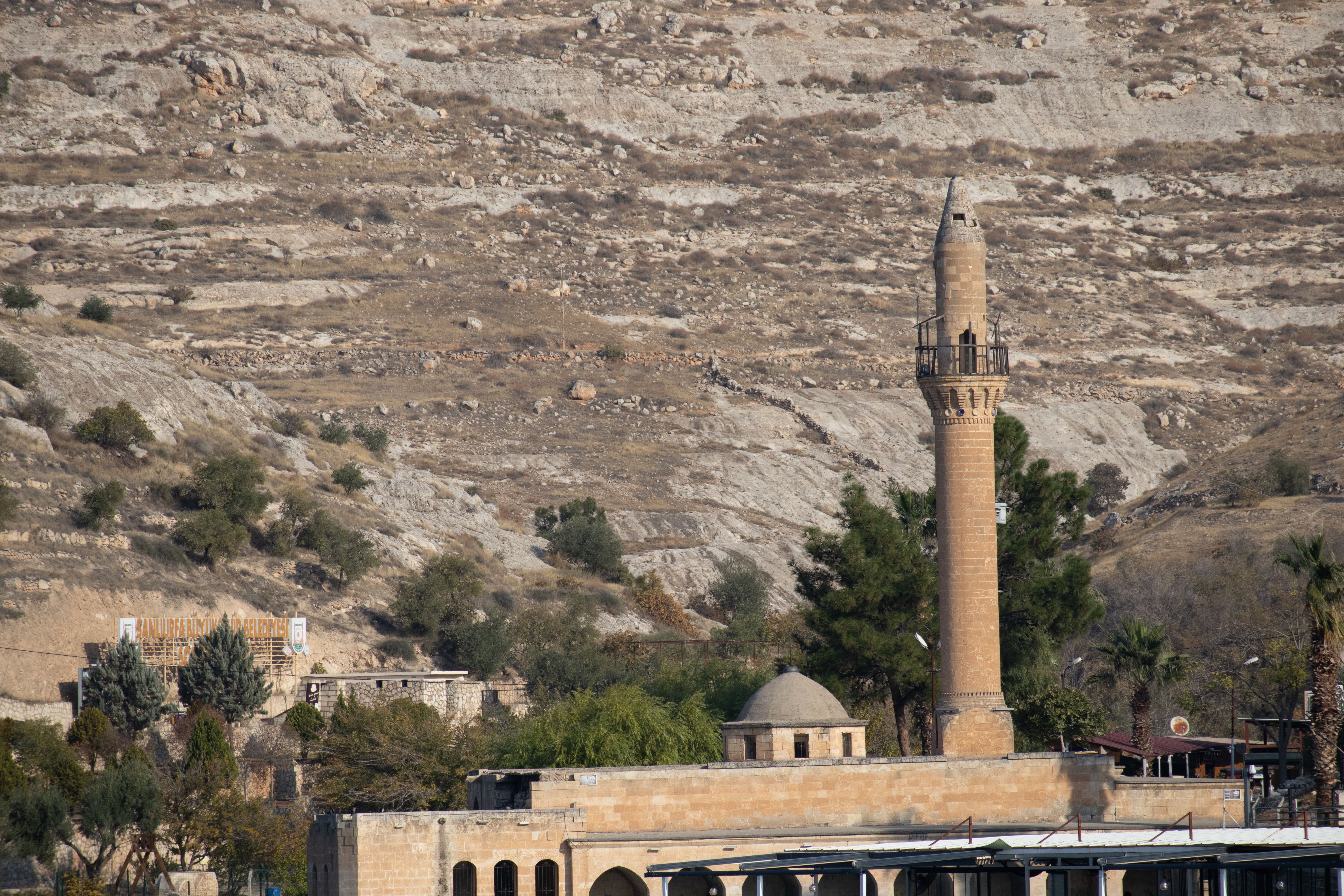 Historic Minaret in Halfeti, Türkiye Landscape · Free Stock Photo