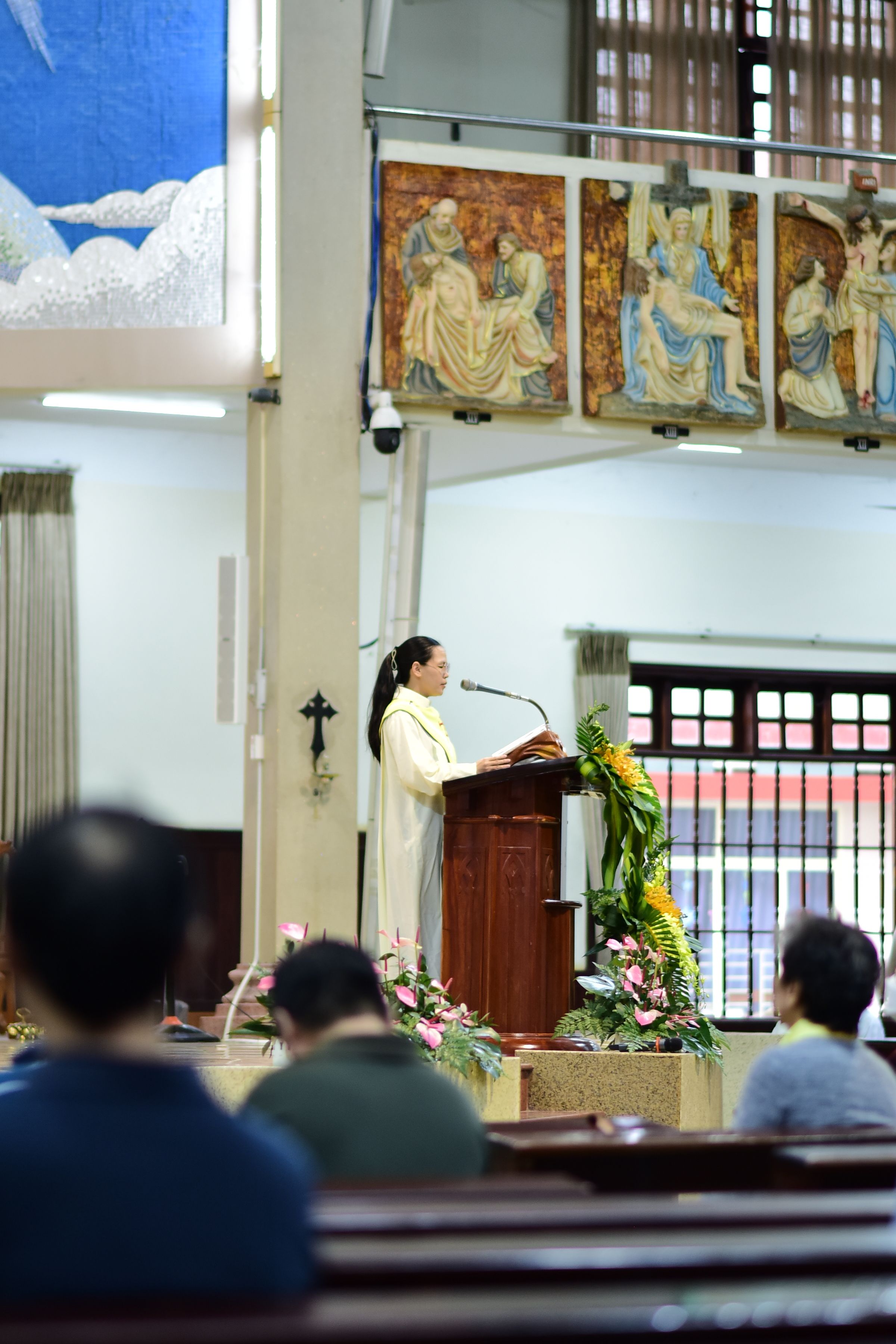 Woman Preaching in a Church Interior Setting · Free Stock Photo