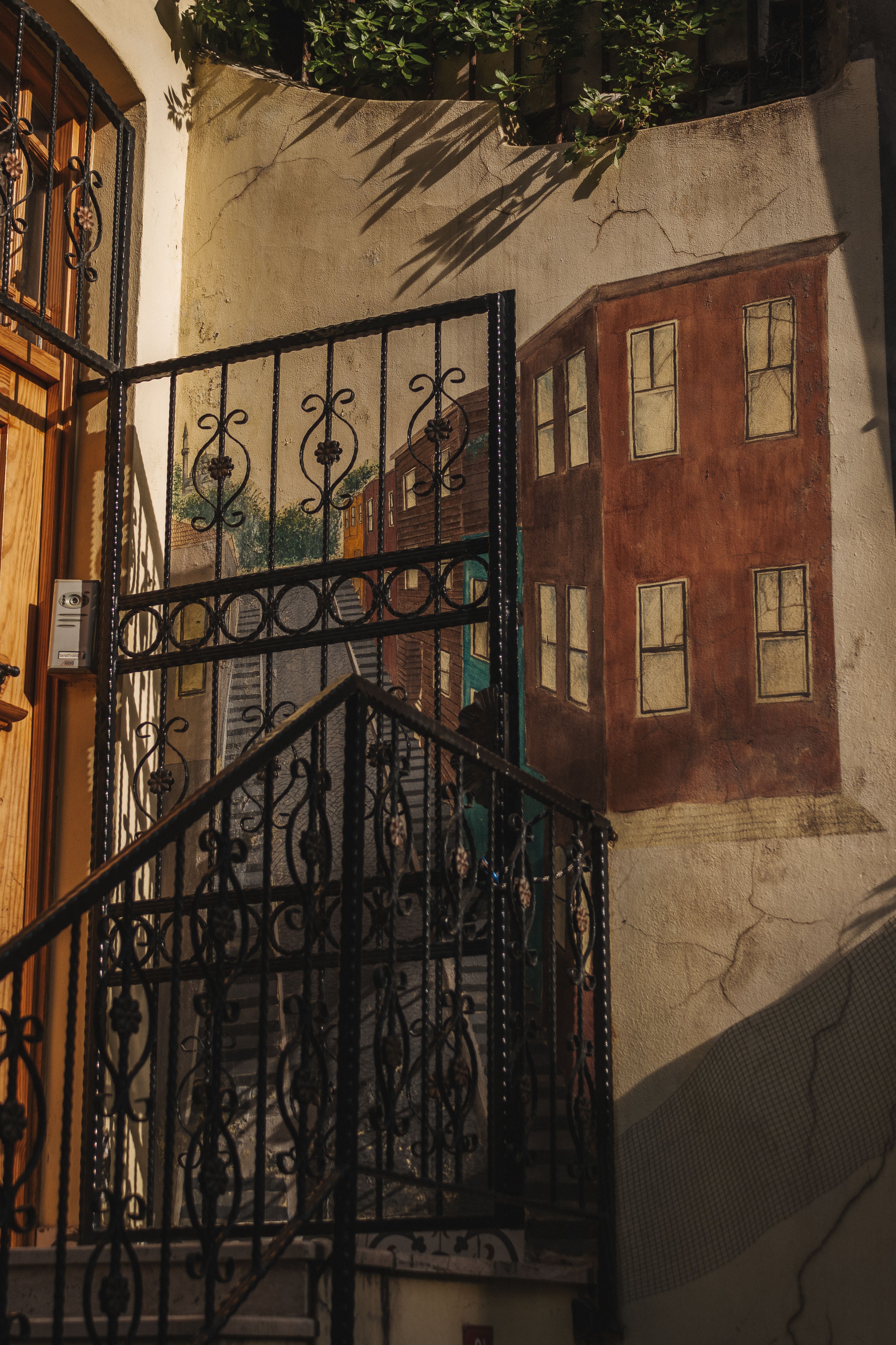 Artistic Urban Mural on Rustic Wall · Free Stock Photo