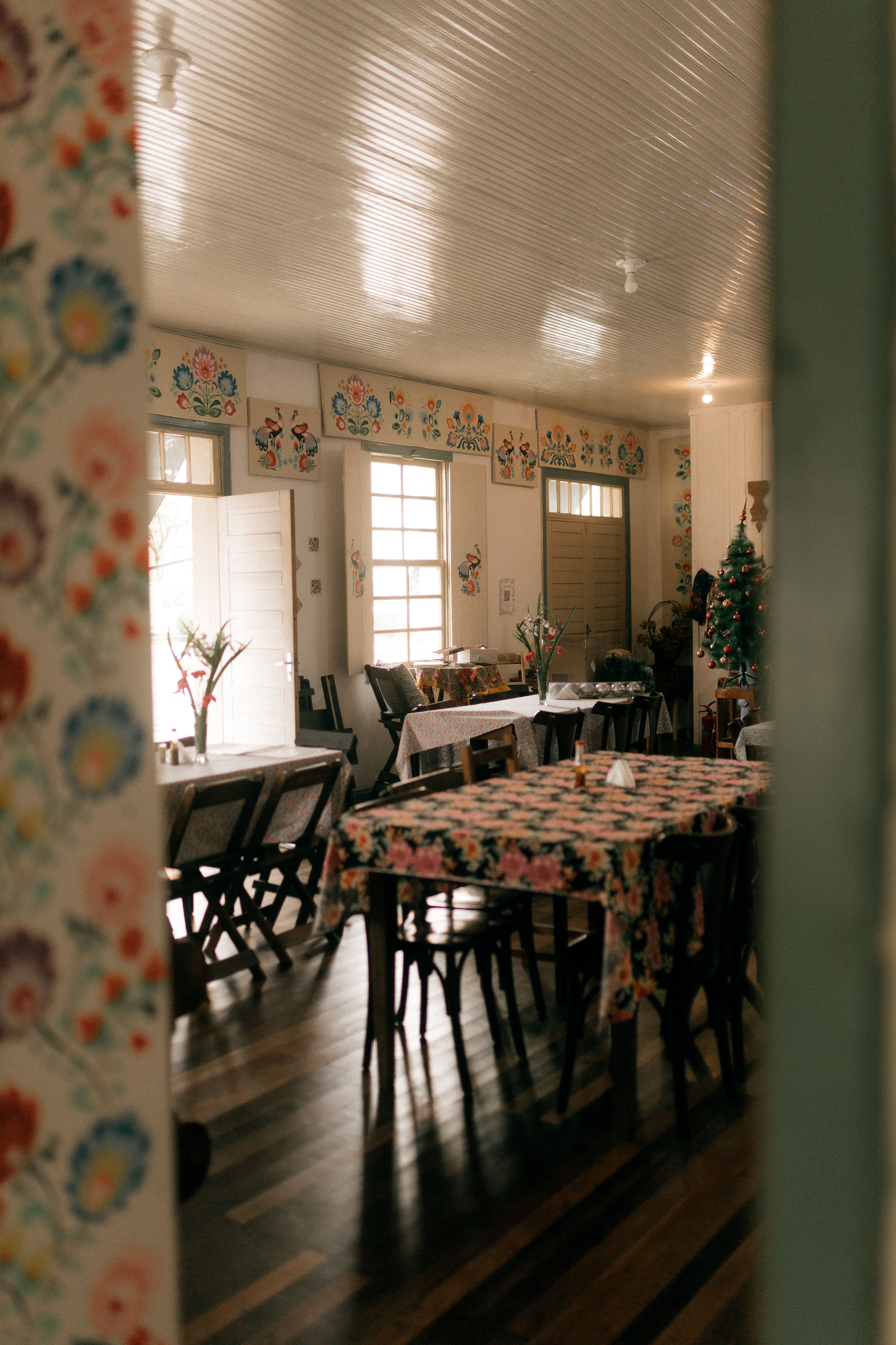 300.000+ Vintage Monotone Rainbow Wallpaper Bilder und Fotos ...