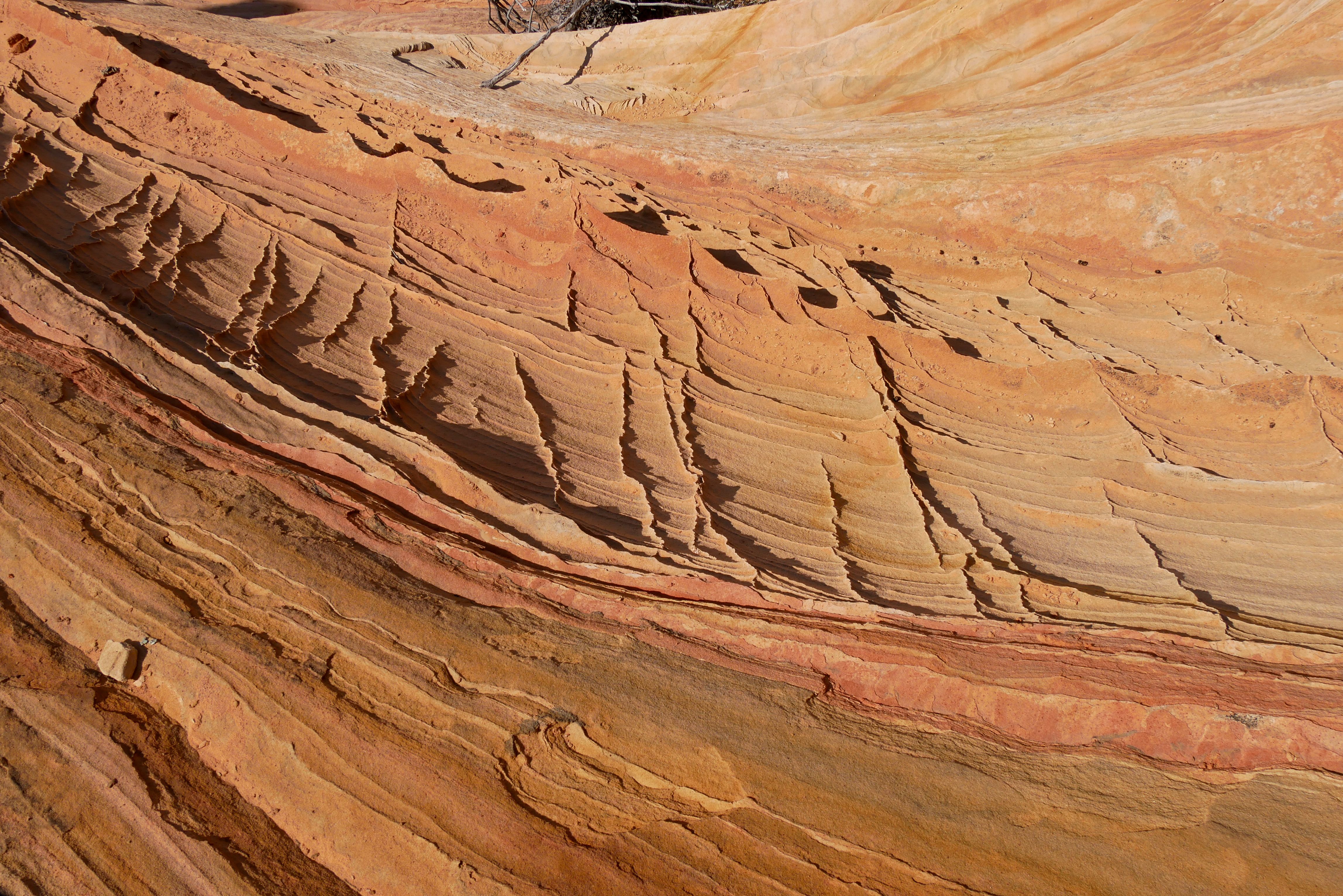 Stunning Red Rock Formations in Desert Landscape · Free Stock Photo