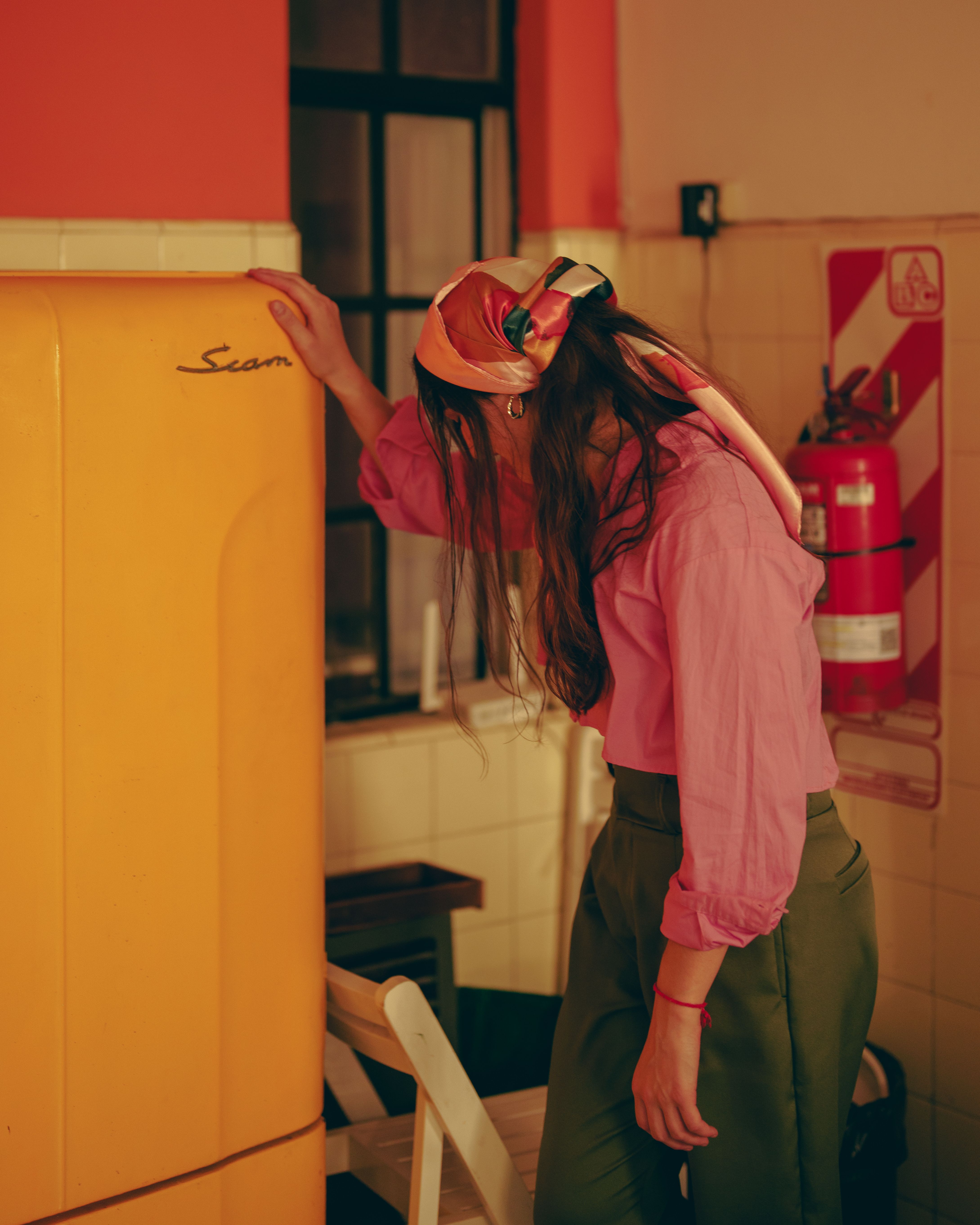 Retro Kitchen Scene with Vintage Yellow Fridge · Free Stock Photo