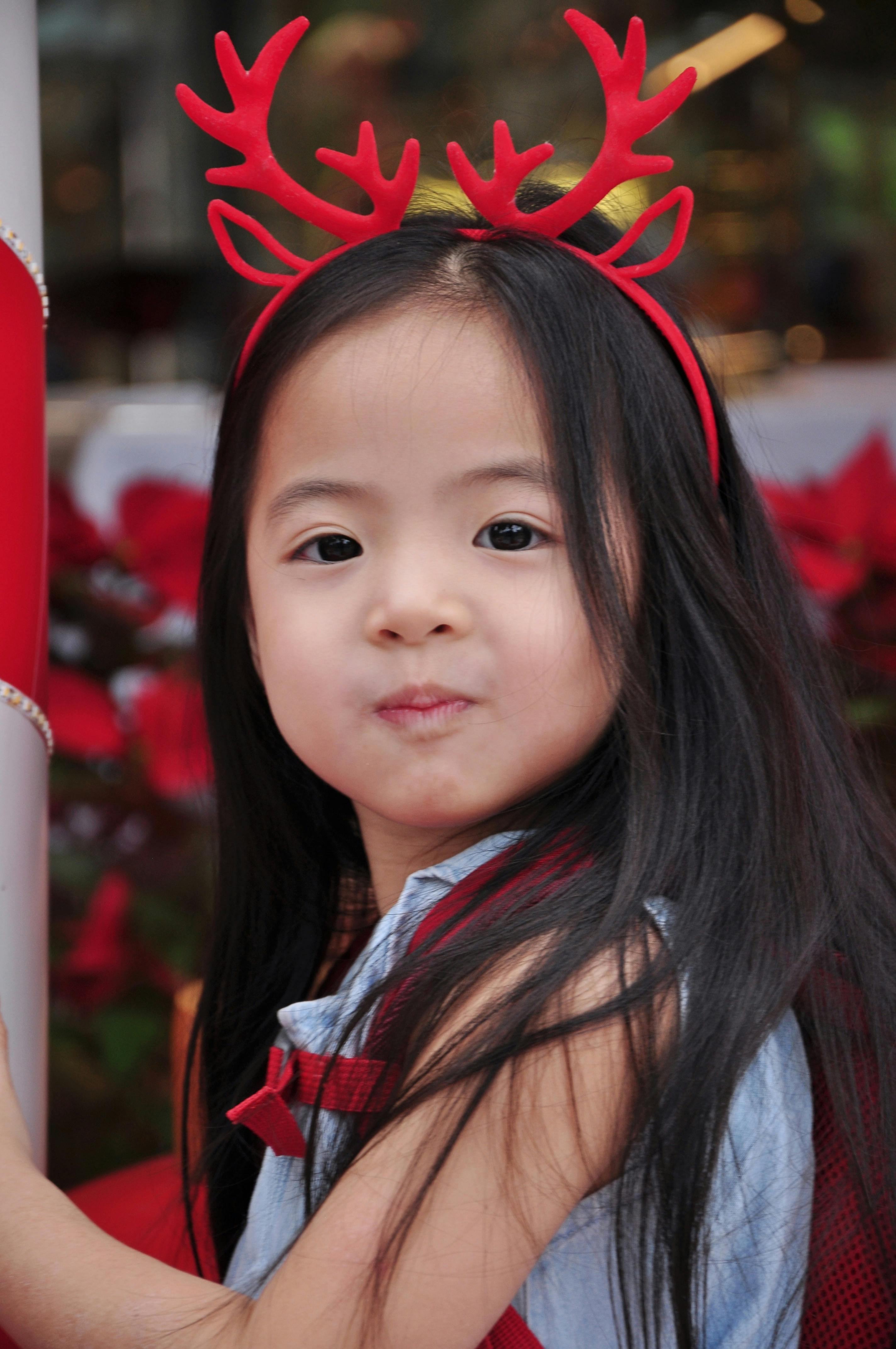 195.440+ Fotos y Imágenes de Niño en navidad Gratis · Banco de Fotos Gratis