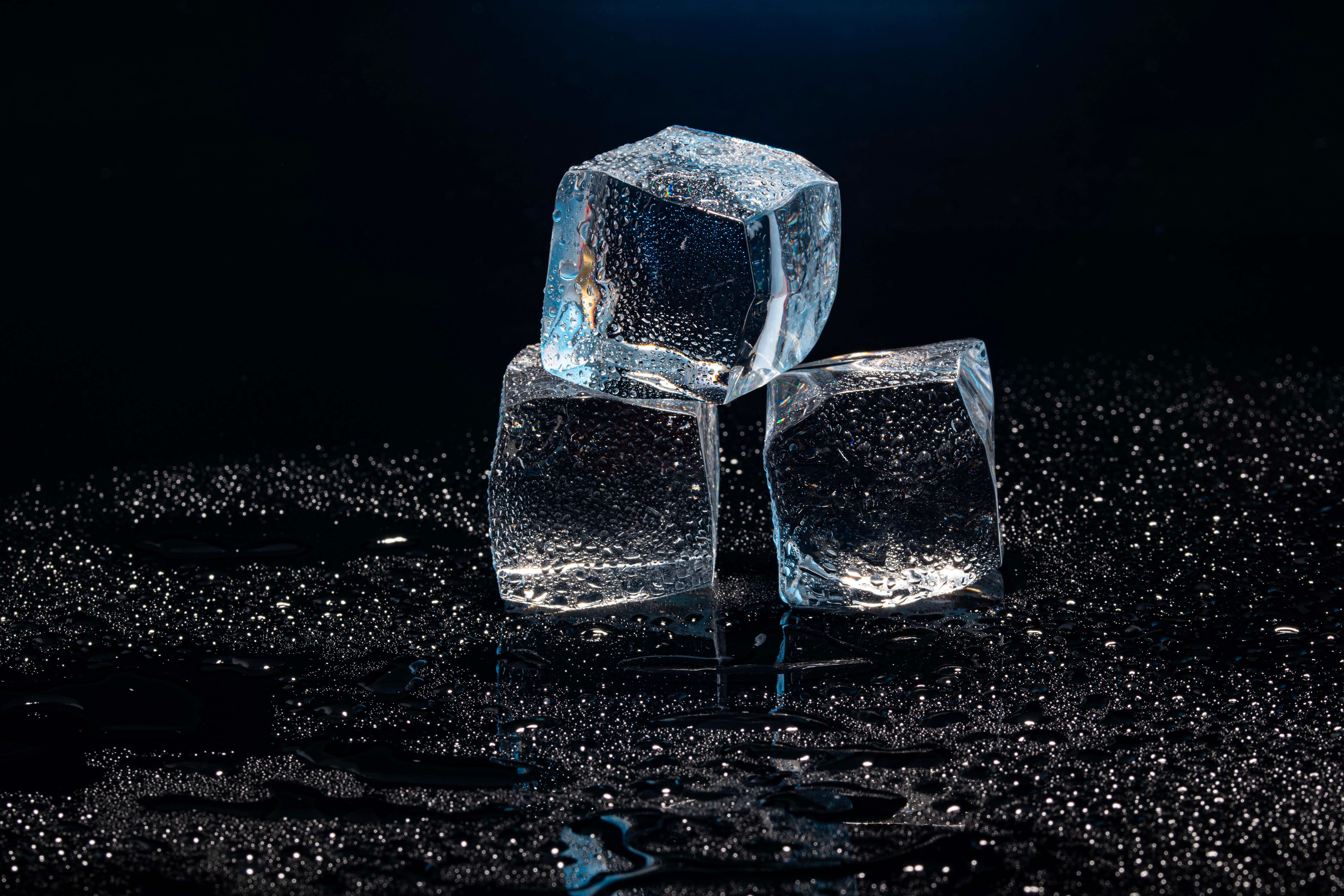 Ice Cubes Photos, Download The BEST Free Ice Cubes Stock Photos & HD Images