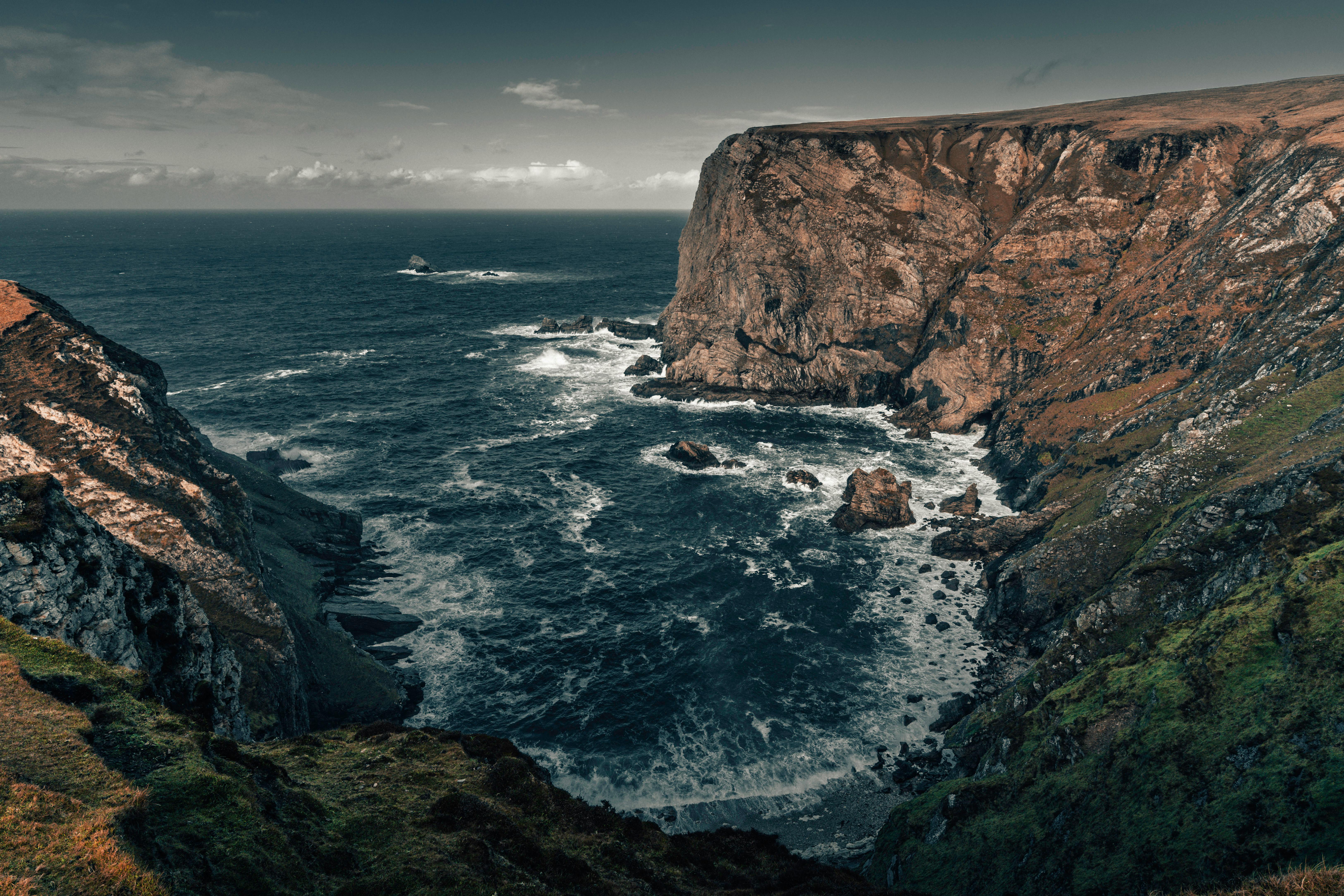 Dramatic Coastal Cliffs of Ireland · Free Stock Photo