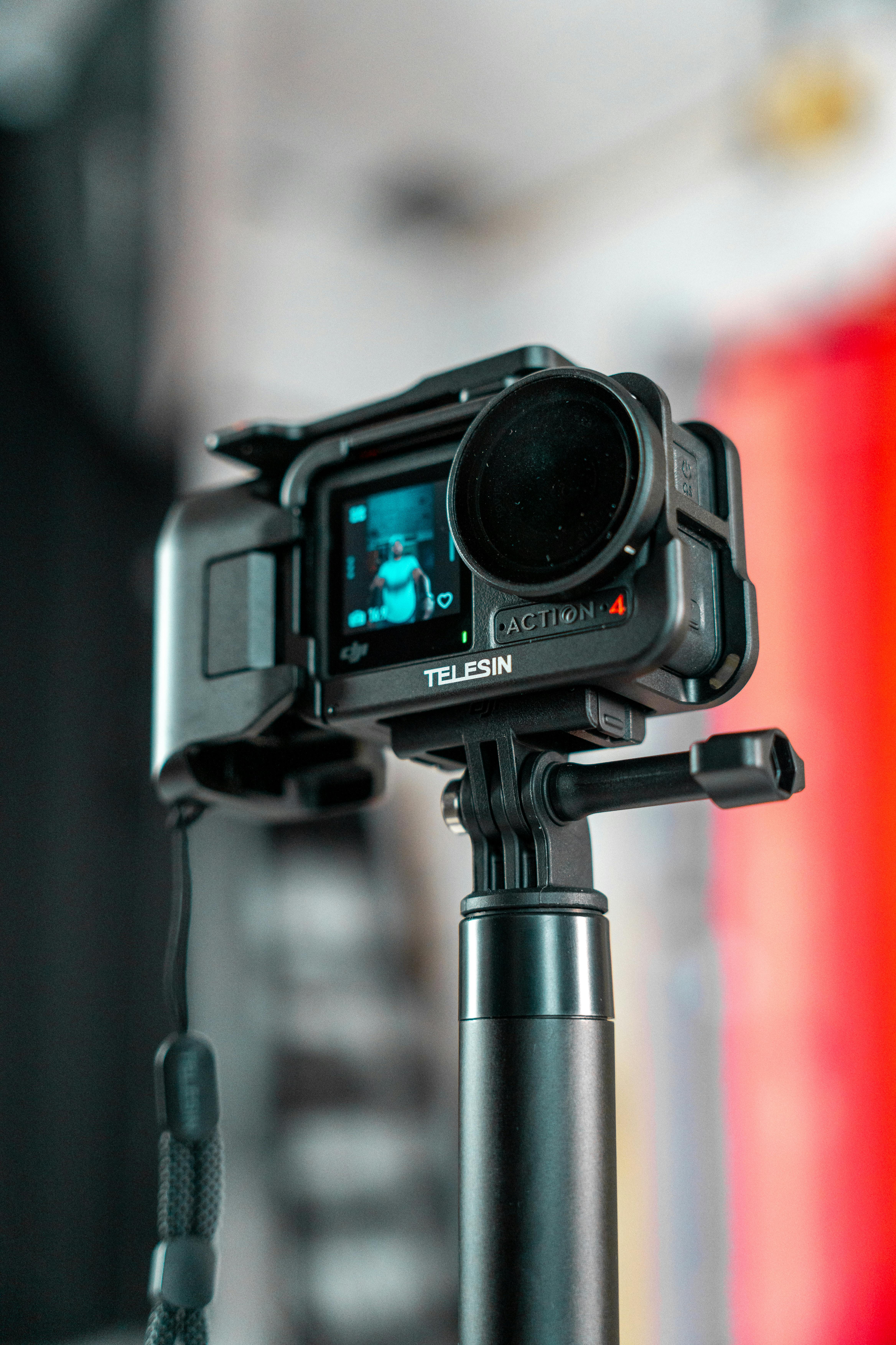 Professional Camera on Tripod for Filmmaking · Free Stock Photo