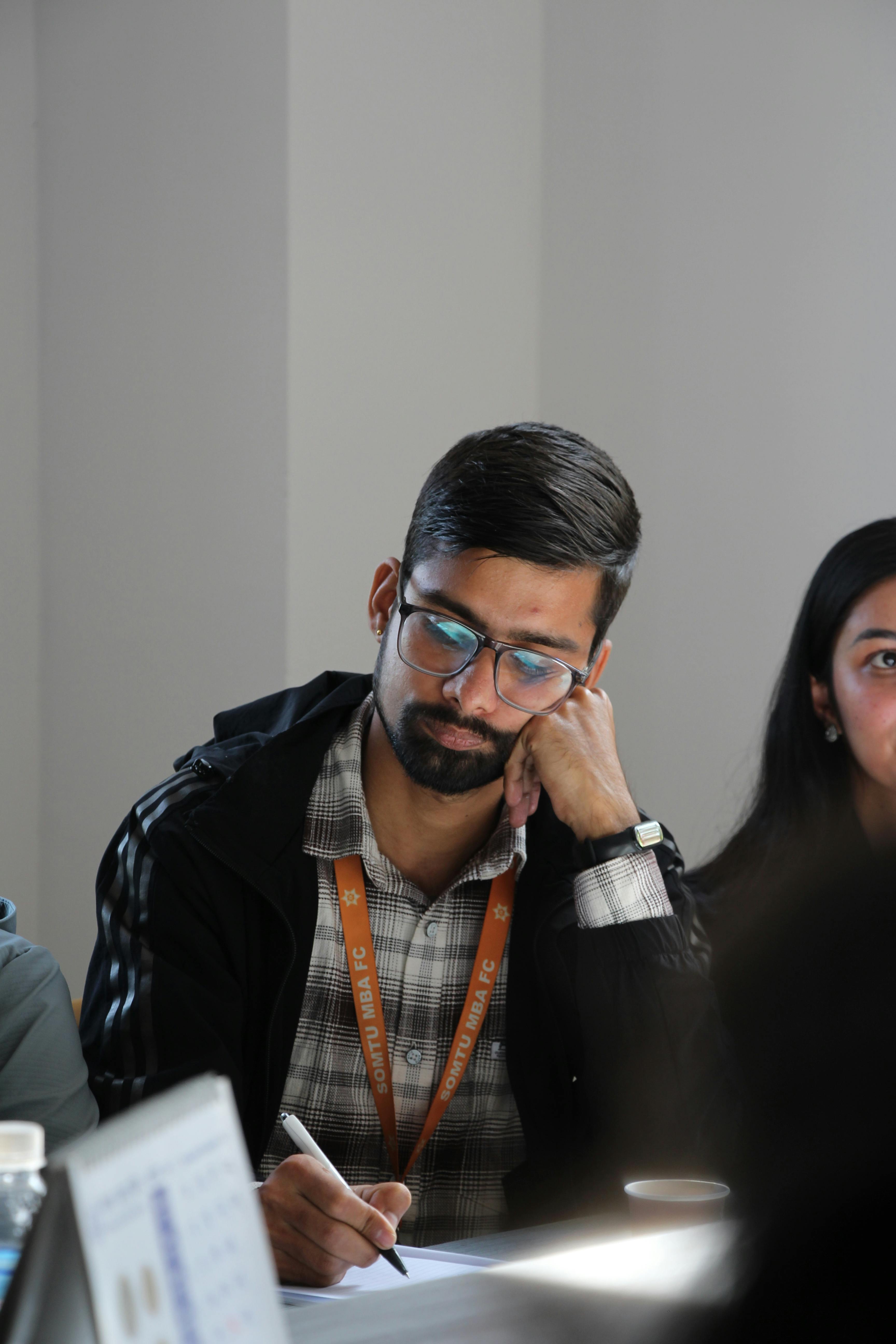 Engaged Students Attending a Seminar Discussion · Free Stock Photo