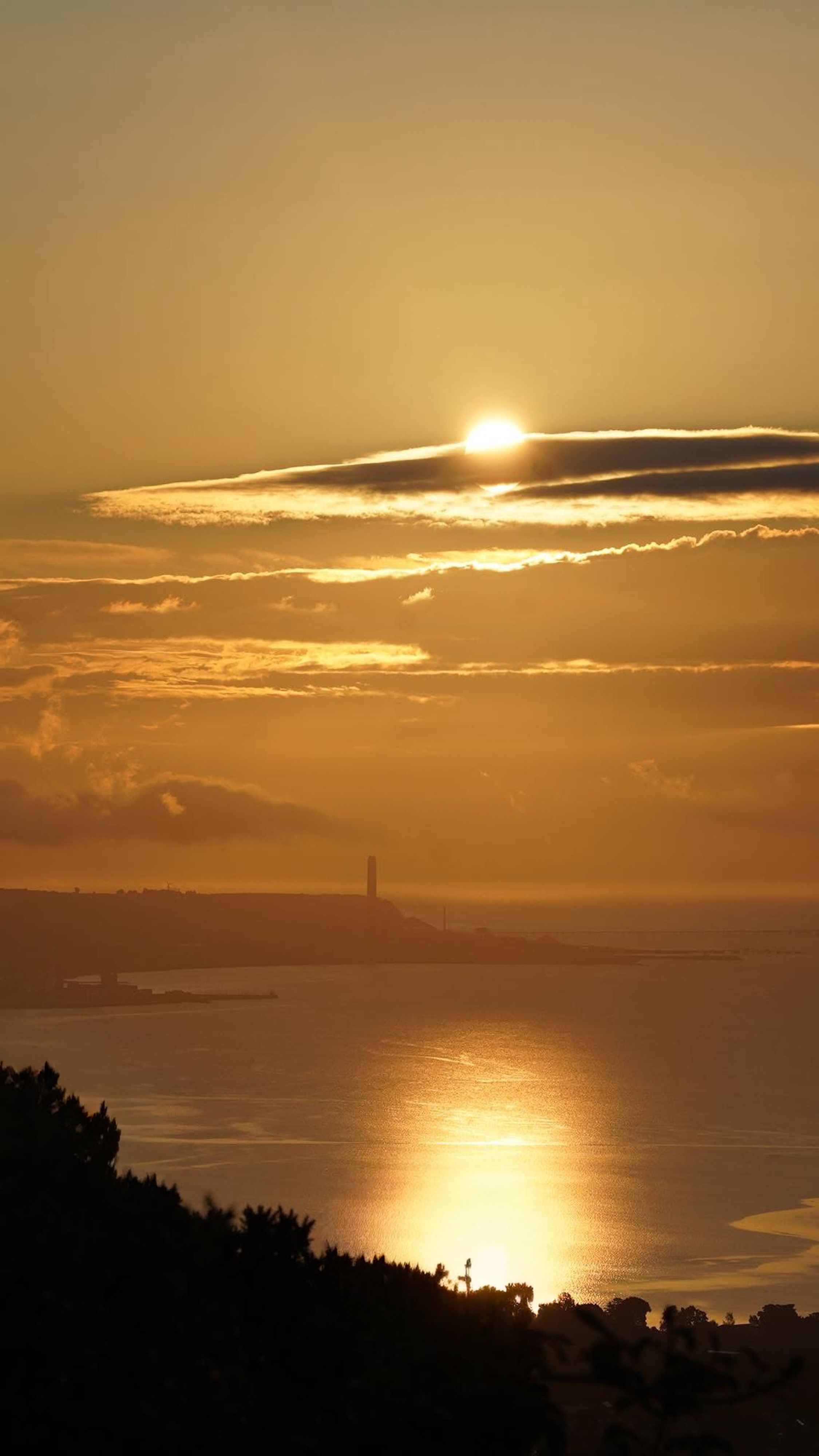 Sunrise Over Northern Ireland Coastline · Free Stock Photo