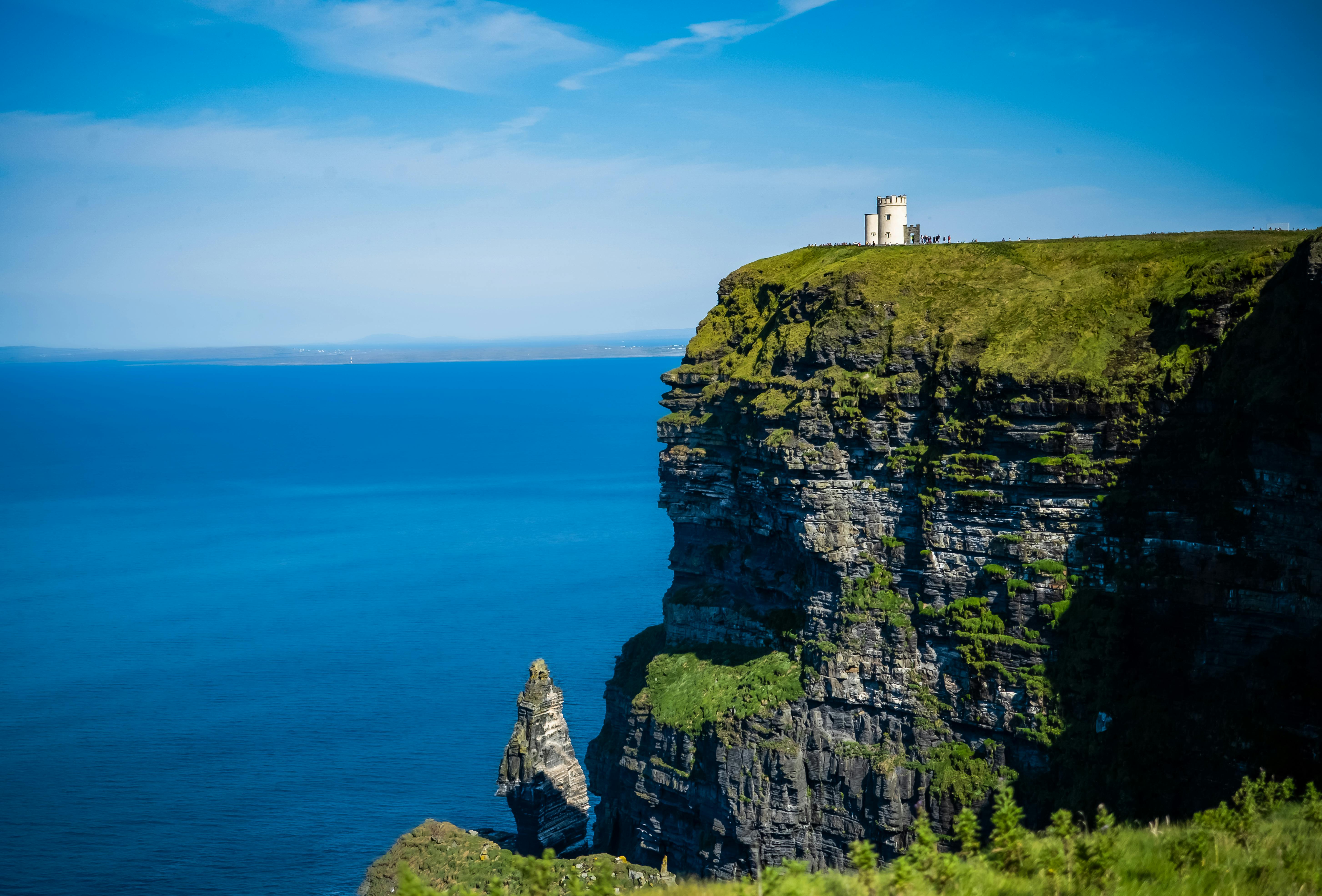 Stunning Cliffs of Moher with O'Brien's Tower · Free Stock Photo