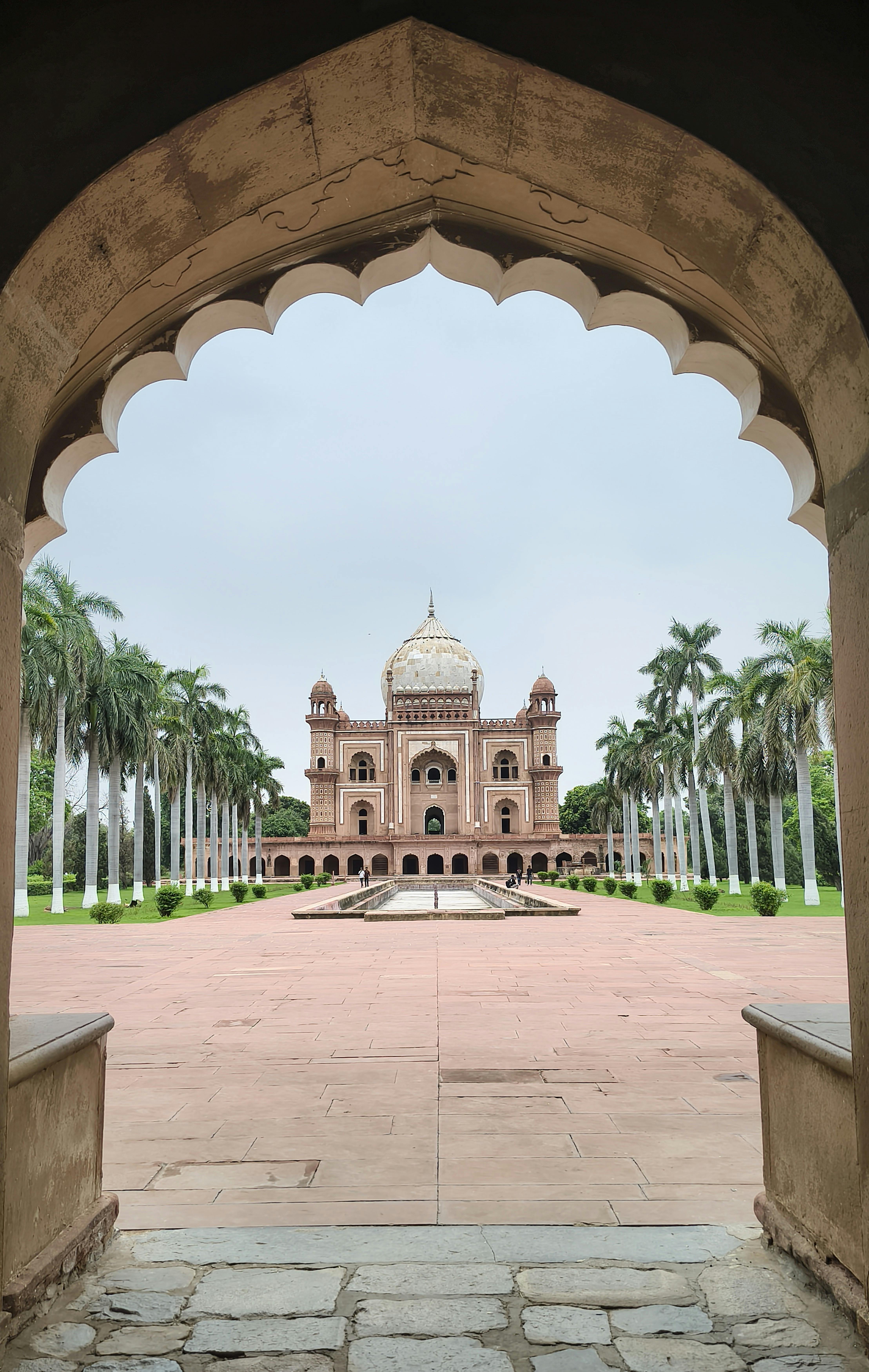 View of the Tomb of Pari Bibi in Dhaka, Bangladesh · Free Stock Photo