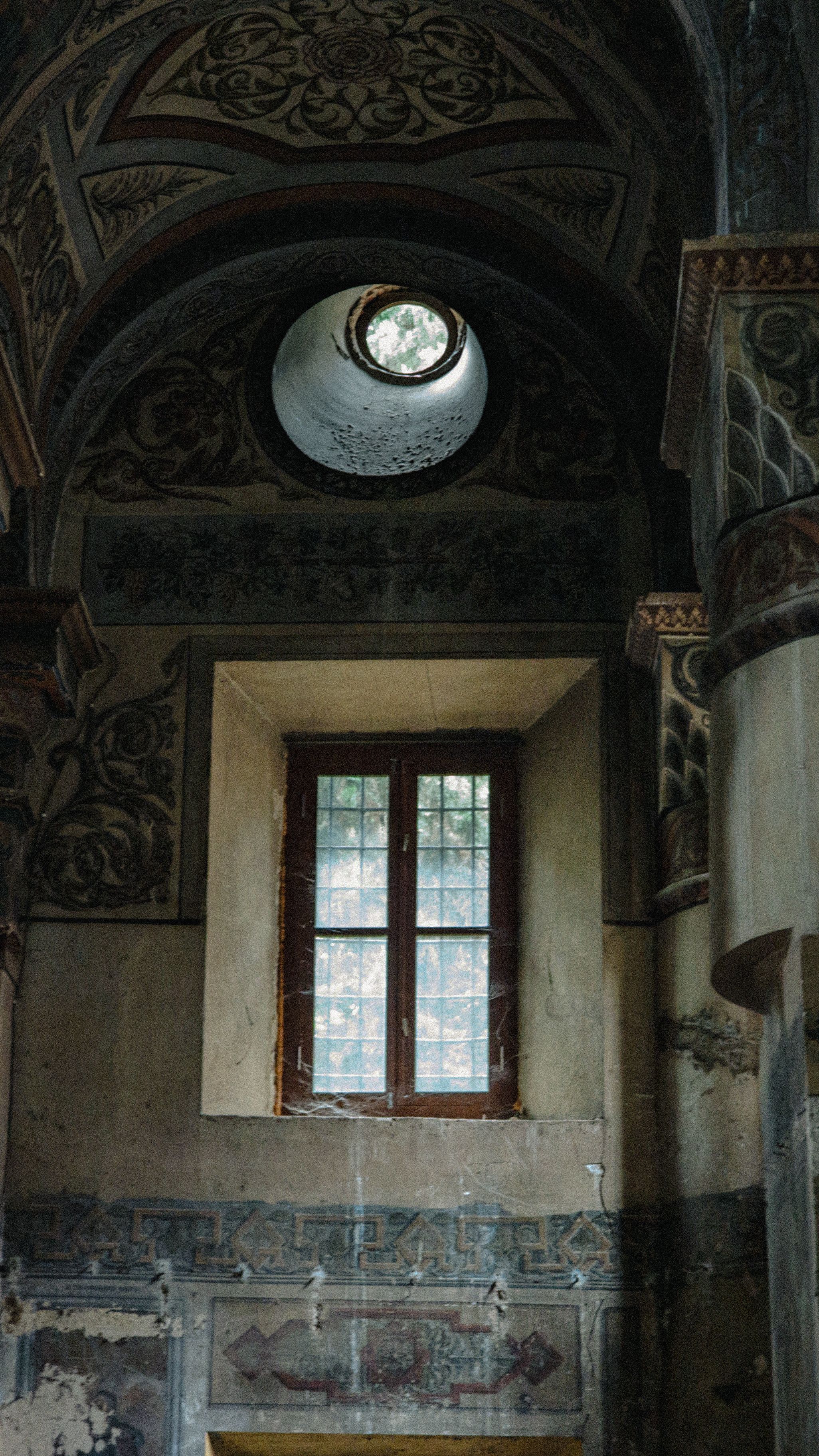 Intricate Interior of Old Georgian Church · Free Stock Photo