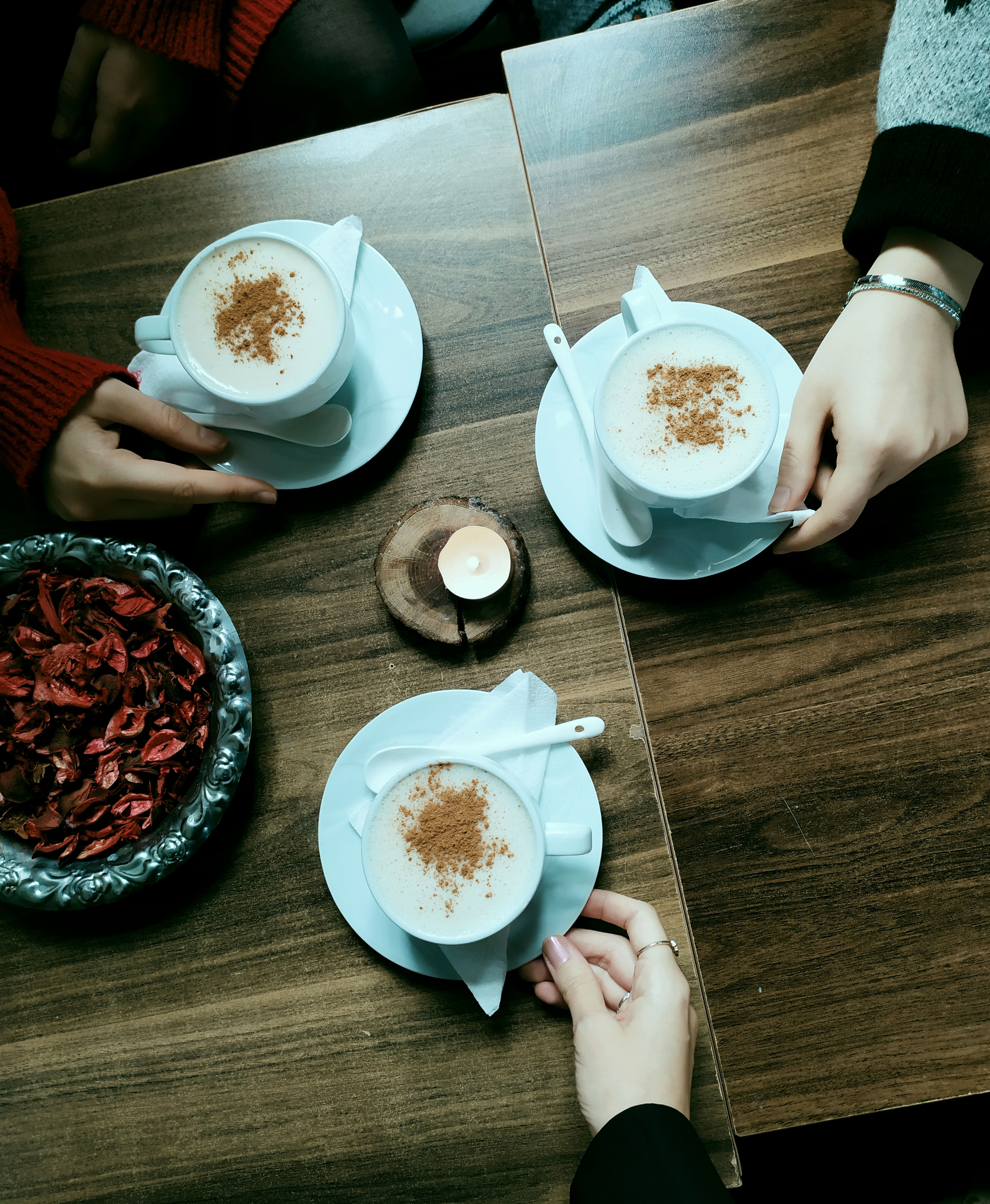 Cup Of Drink Driping Photos, Download The BEST Free Cup Of Drink ...