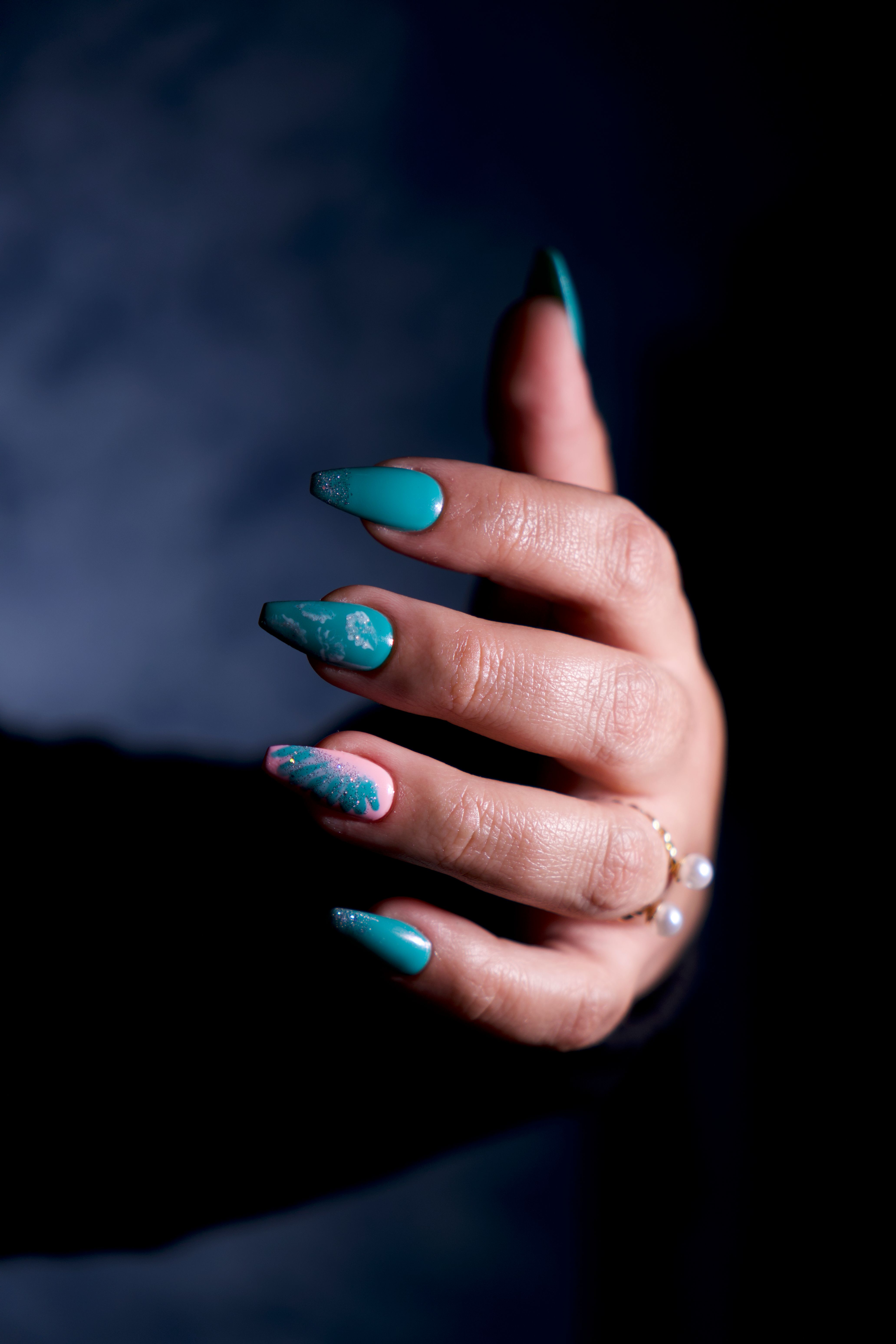 Model Nails Photos, Download The BEST Free Model Nails Stock Photos ...
