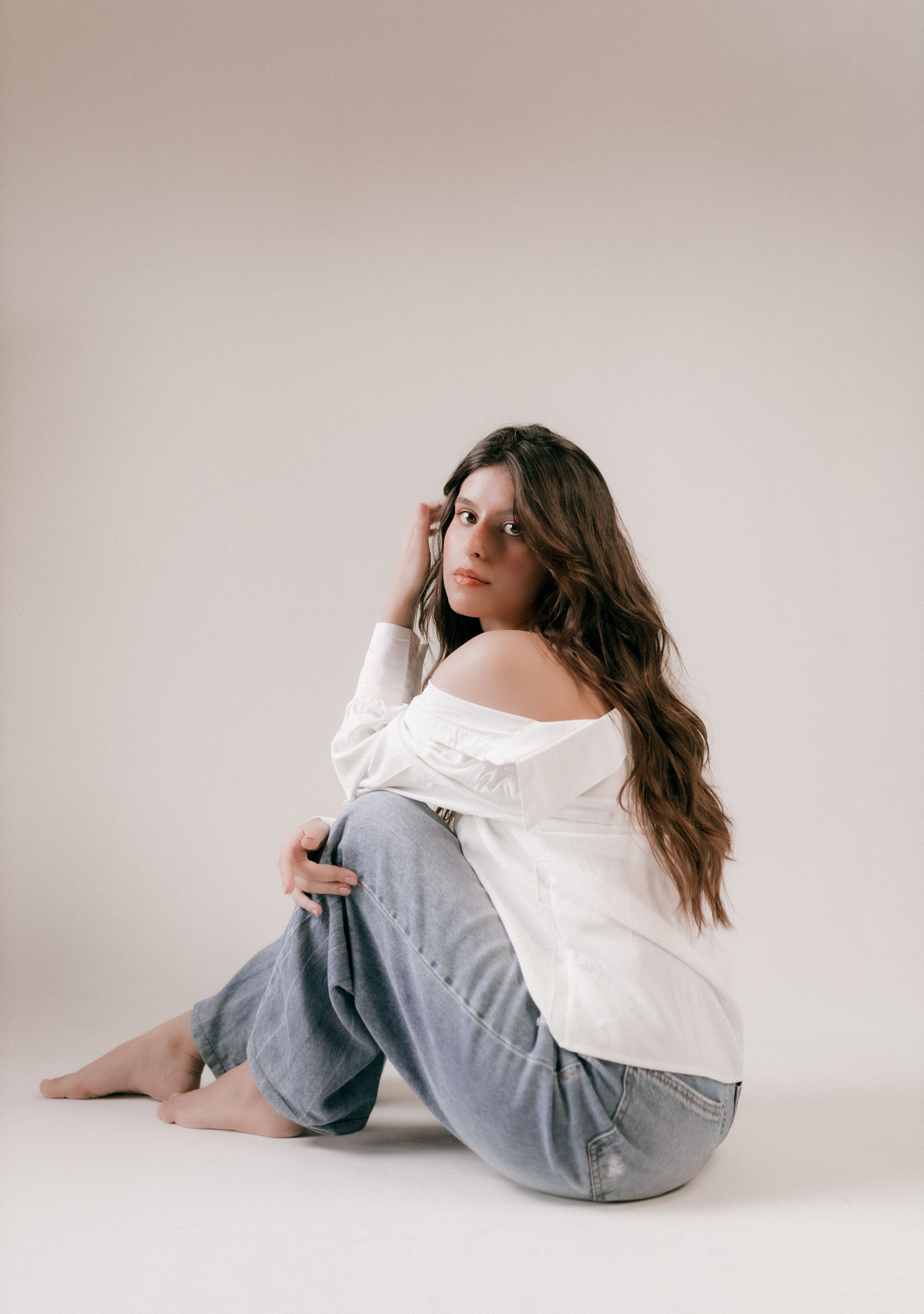 Casual Portrait of Woman in Relaxed Pose · Free Stock Photo