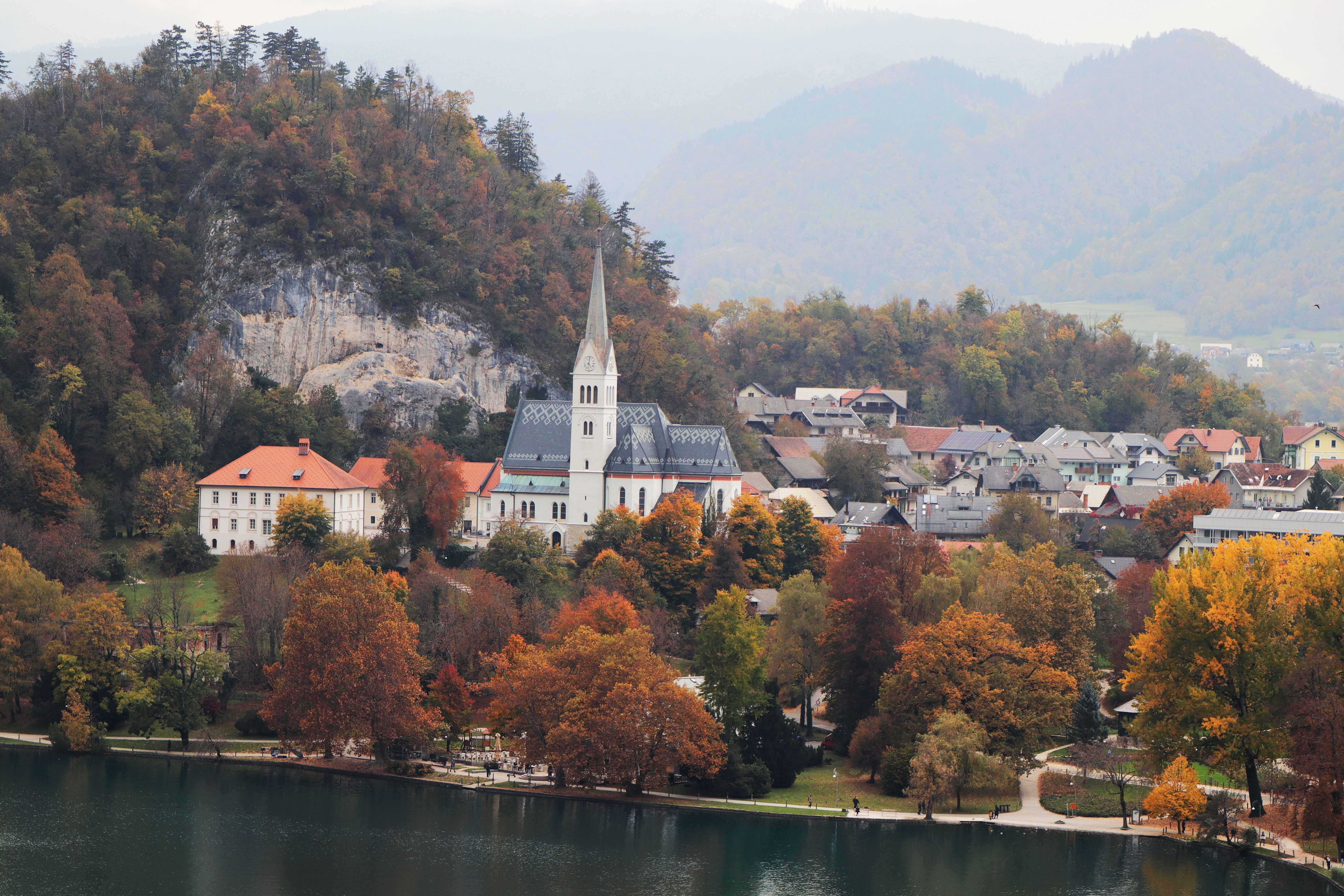 Picturesque Autumn View of Bled, Slovenia · Free Stock Photo