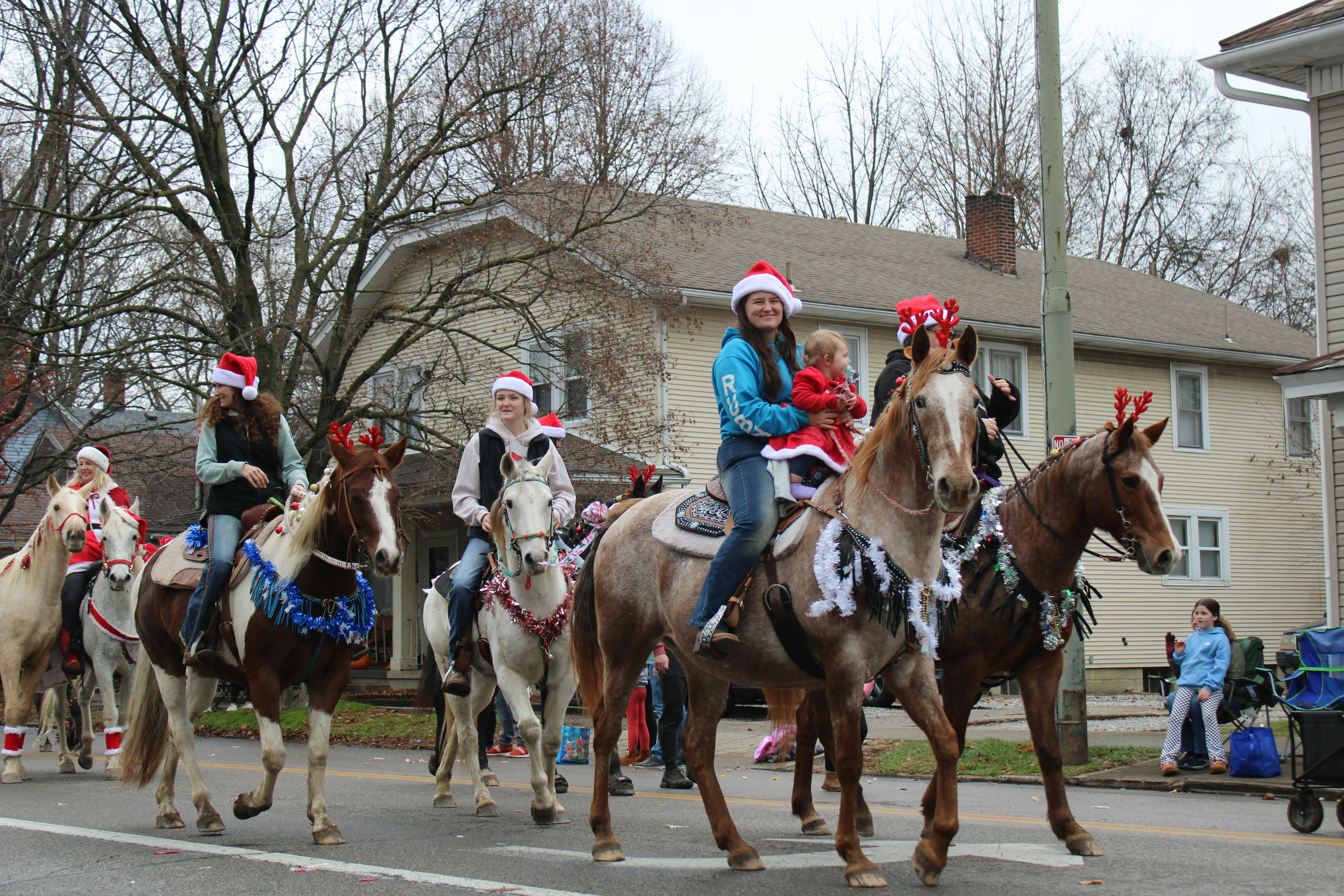 Holiday Meals For Needy Families Photos, Download The BEST Free Holiday ...