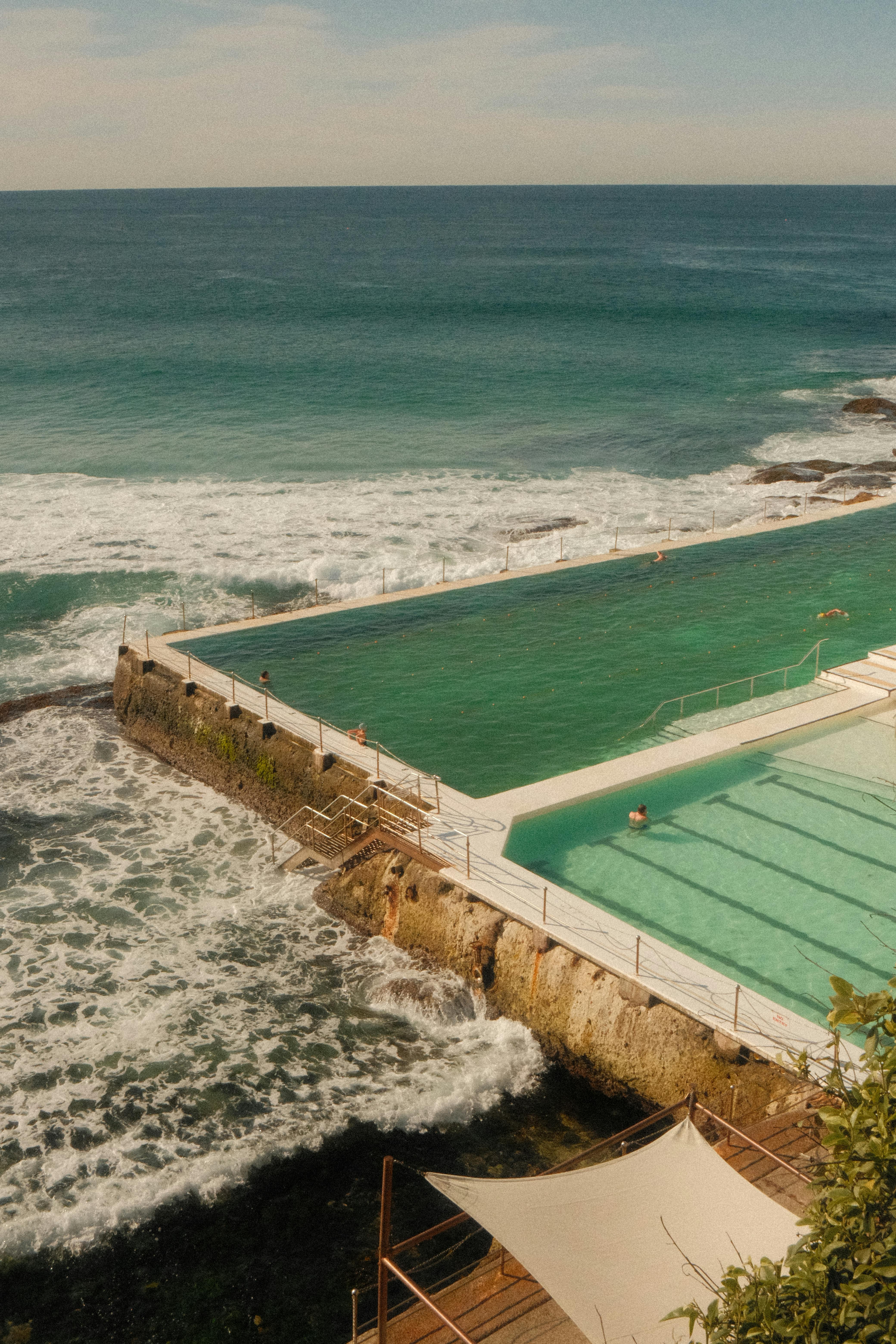 Bondi Beach Pool Photos, Download The BEST Free Bondi Beach Pool Stock ...