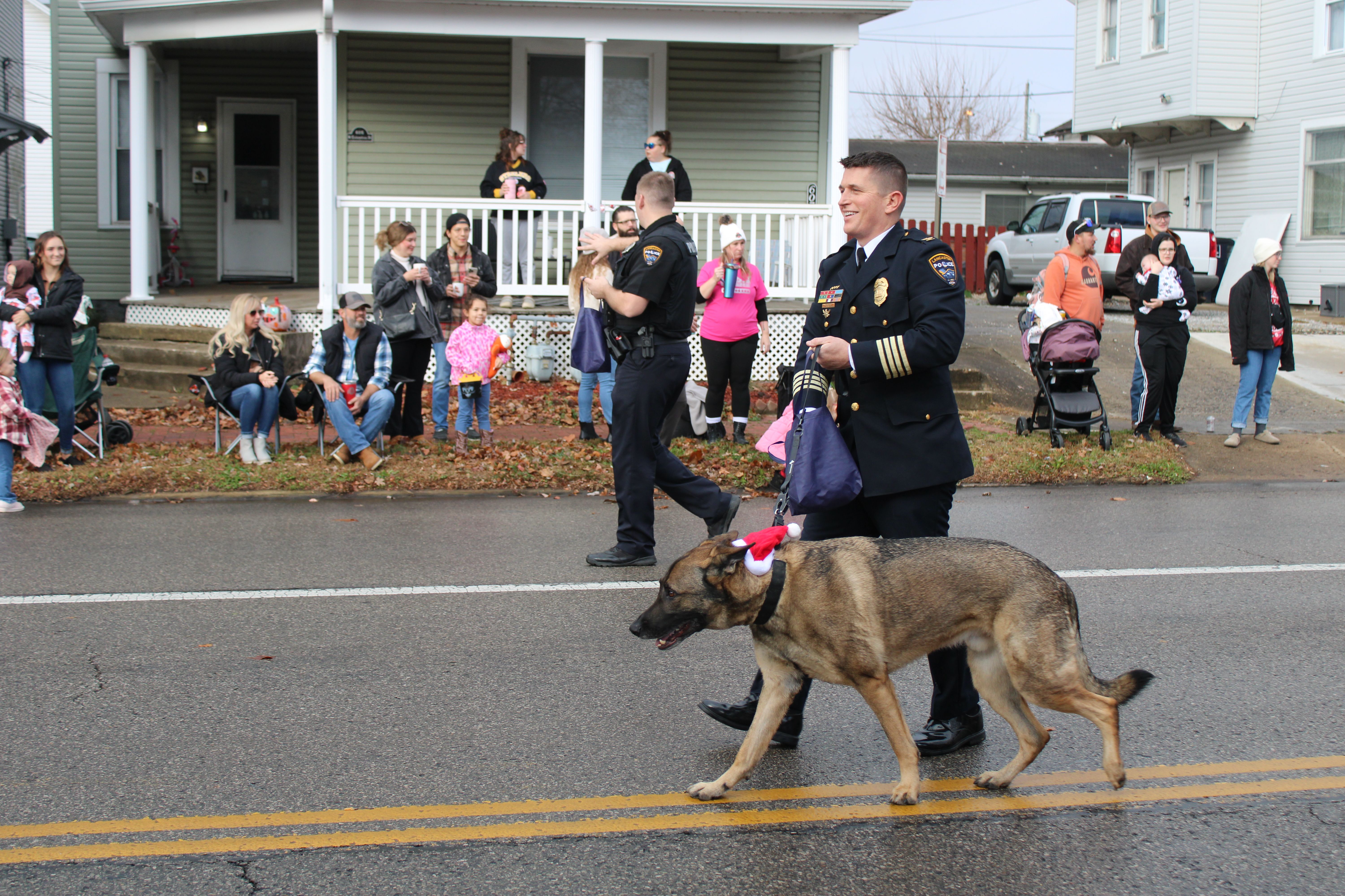 Police Officer and K9 in Christmas Parade · Free Stock Photo