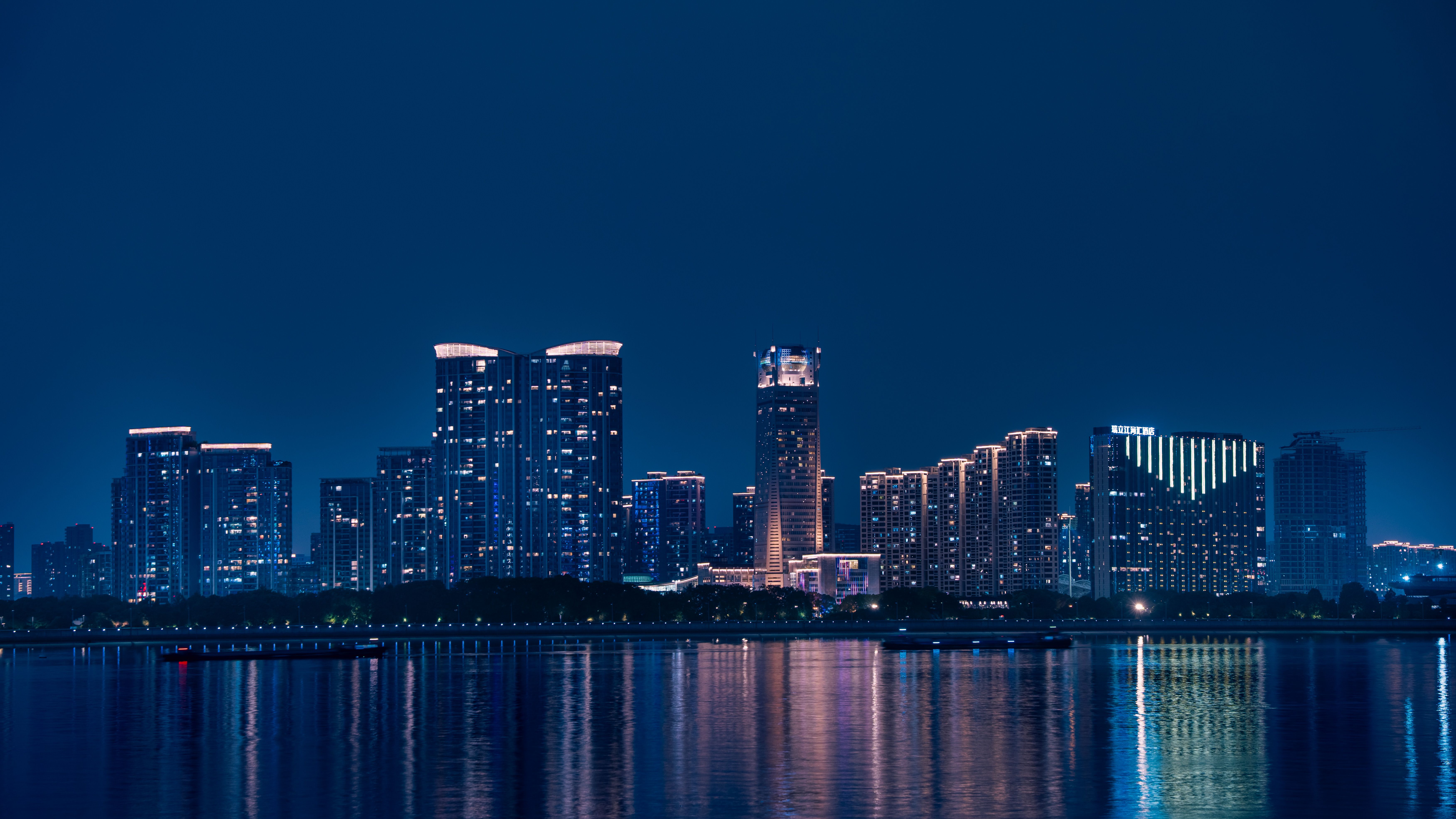 Majestic Night View of Hangzhou's Skyline · Free Stock Photo