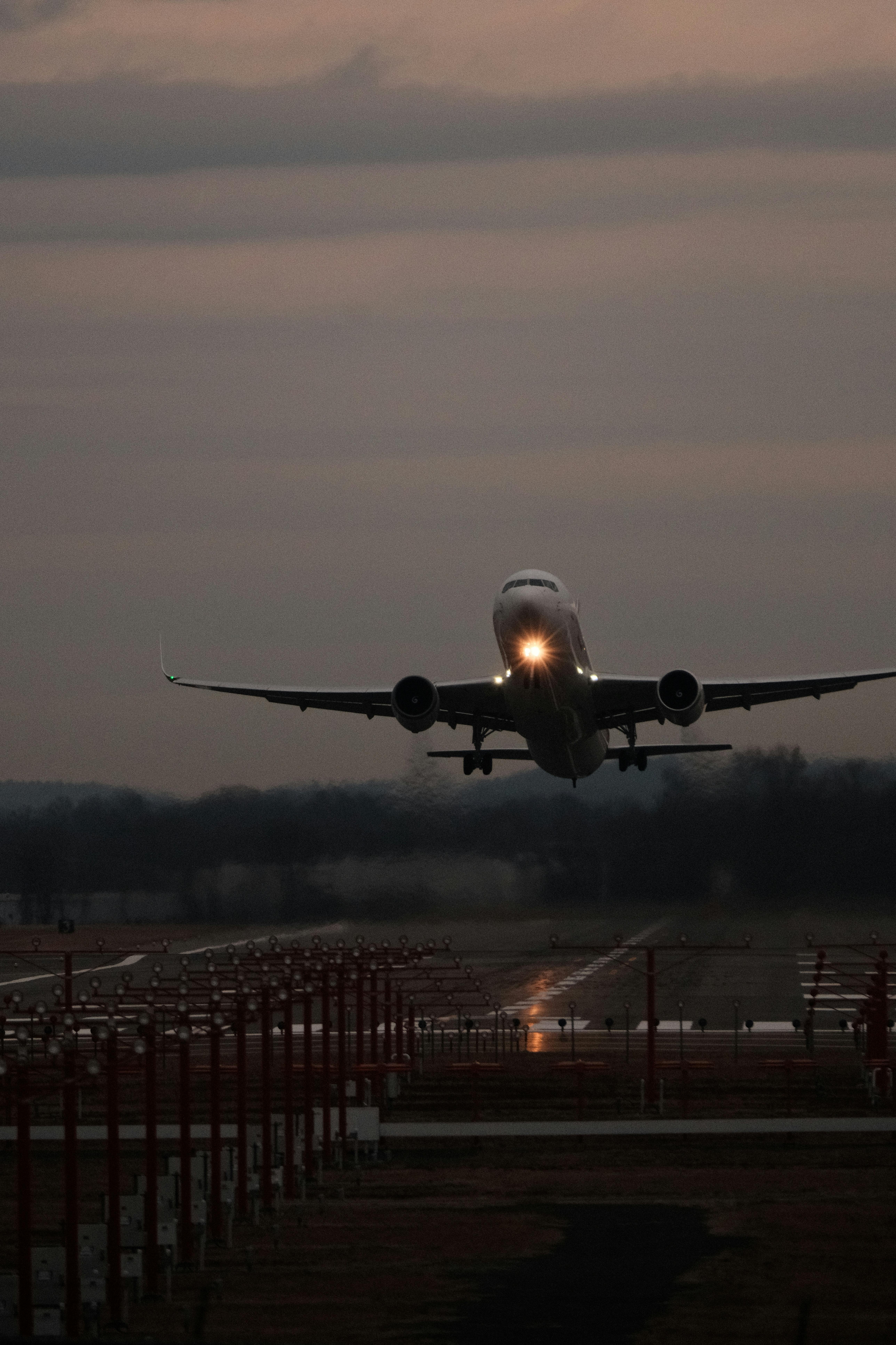 Dark Airplane Wallpaper Photos, Download The BEST Free Dark Airplane ...