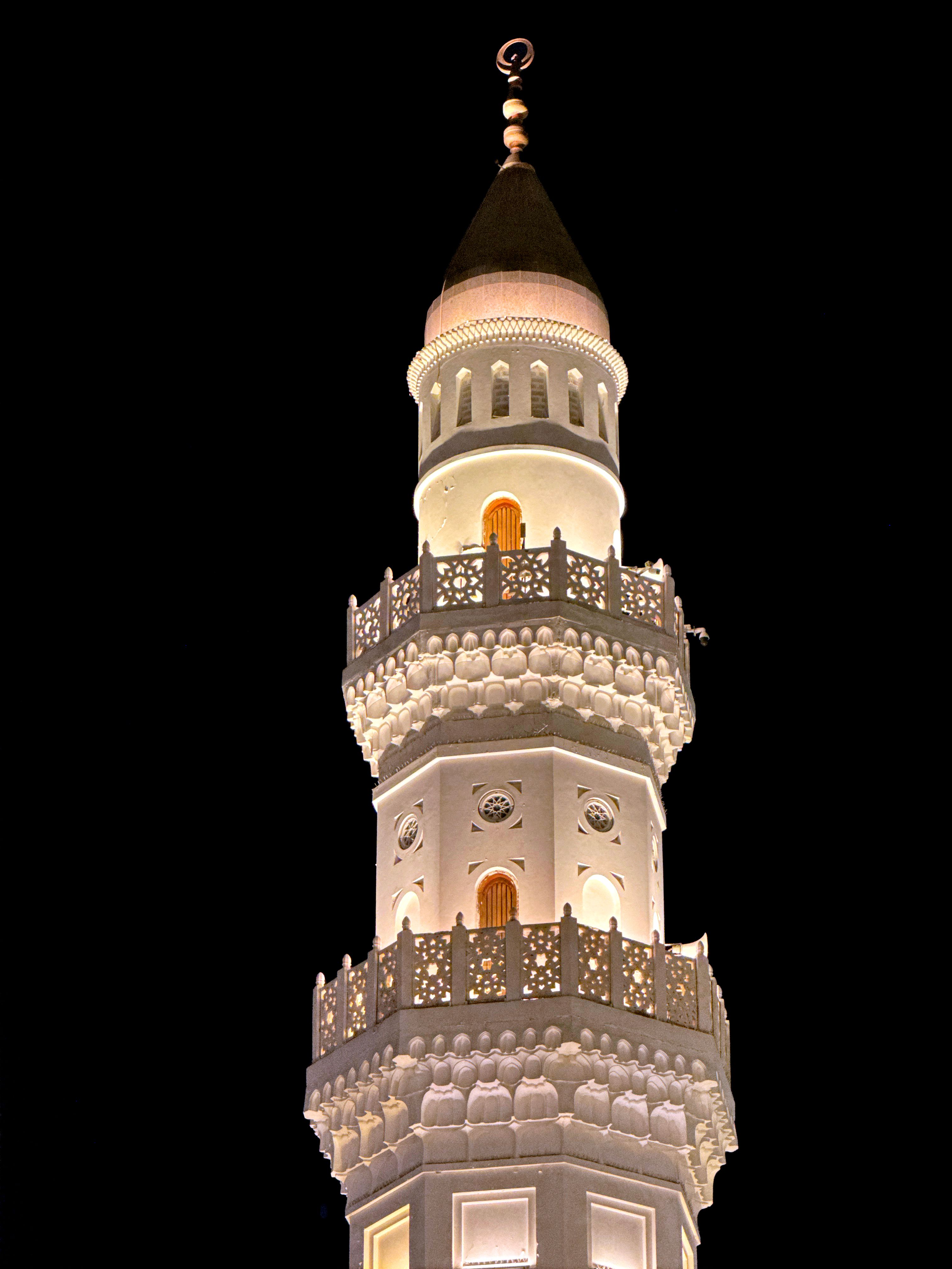 Madinah Shareef Night View Photos, Download The BEST Free Madinah ...
