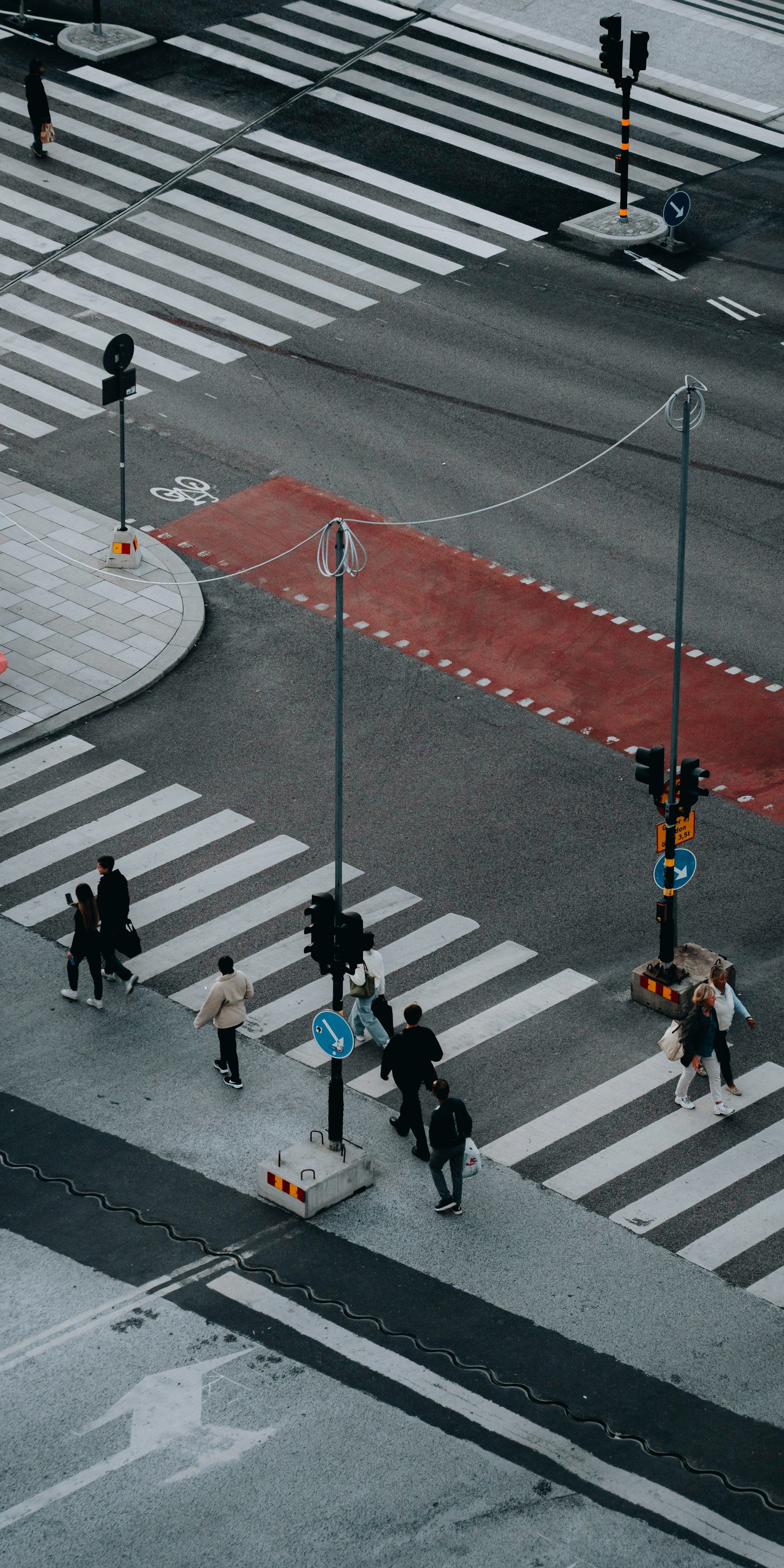 Aerial View of a Crowd on a Zebra Crossing in City · Free Stock Photo