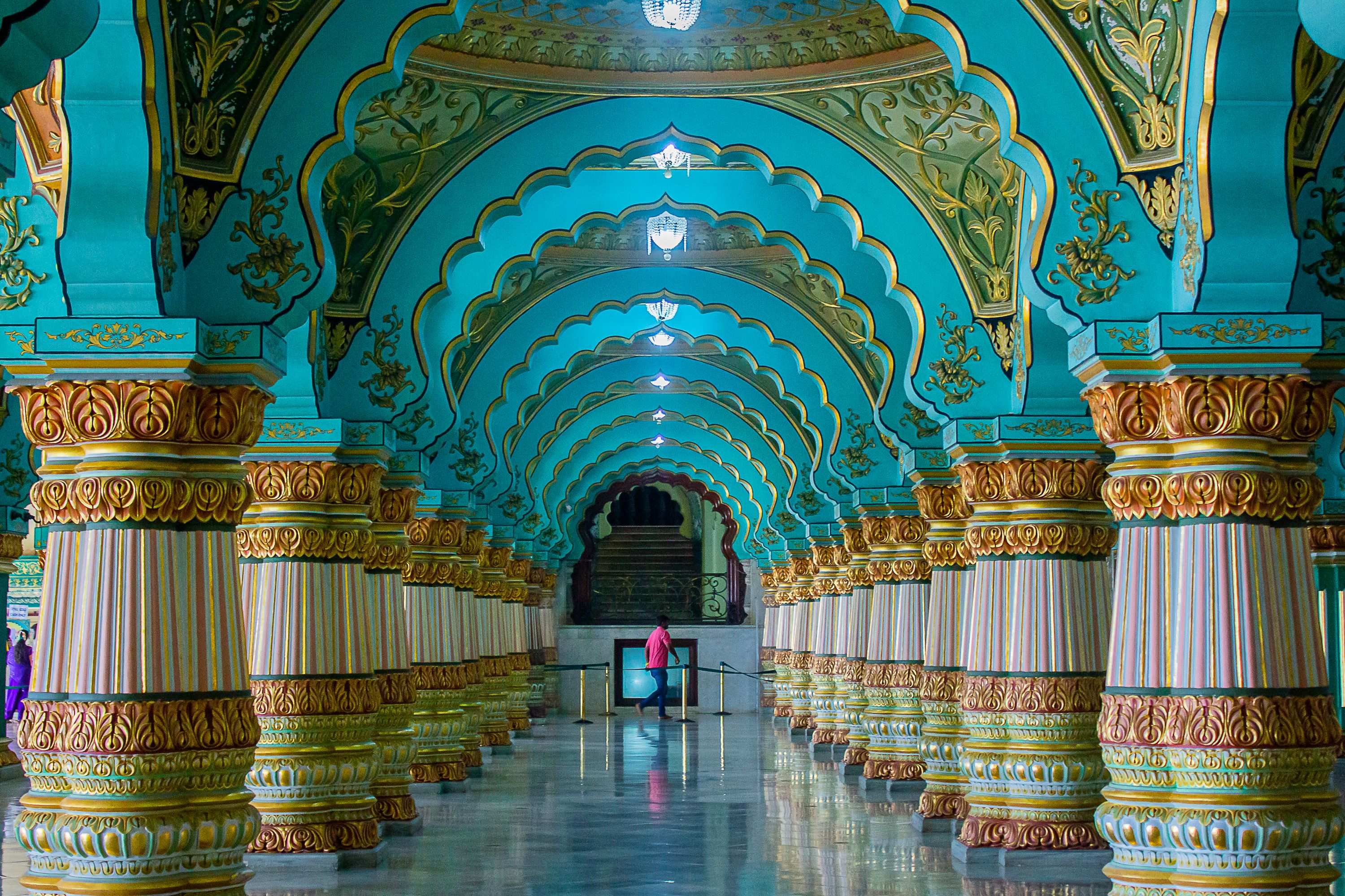Ornate Arched Corridor in Mysore Palace · Free Stock Photo
