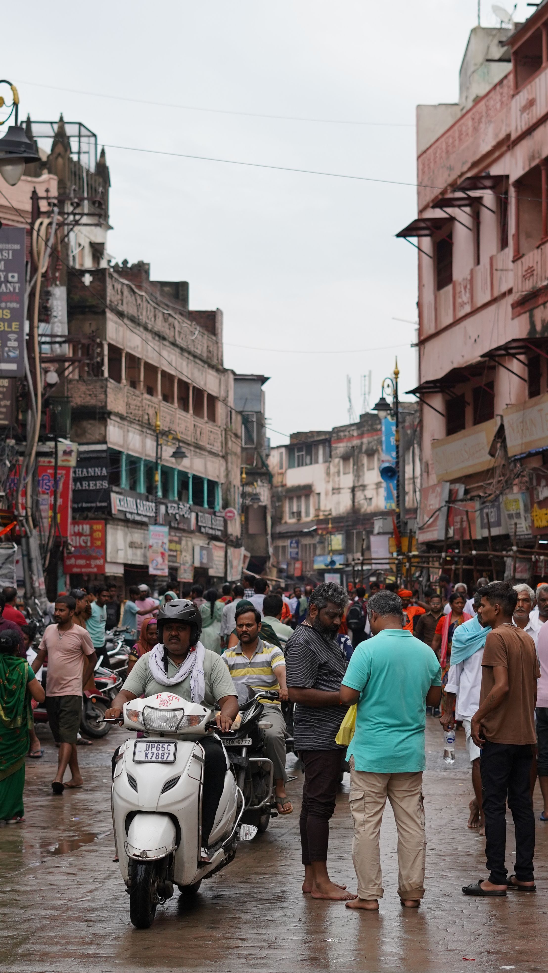 Bustling Street Scene in Varanasi, India · Free Stock Photo
