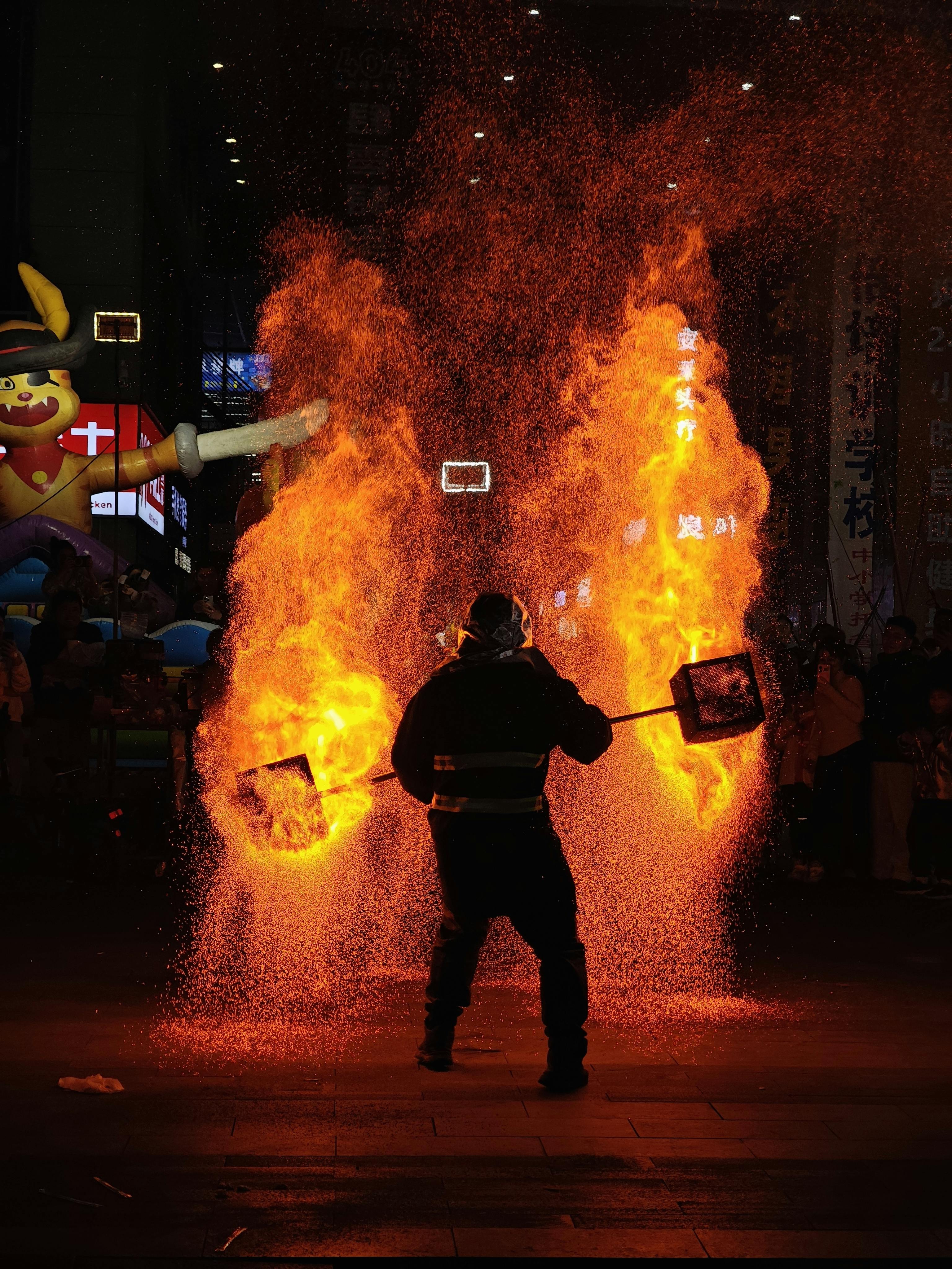 Dumpster Fires Photos, Download The BEST Free Dumpster Fires Stock ...