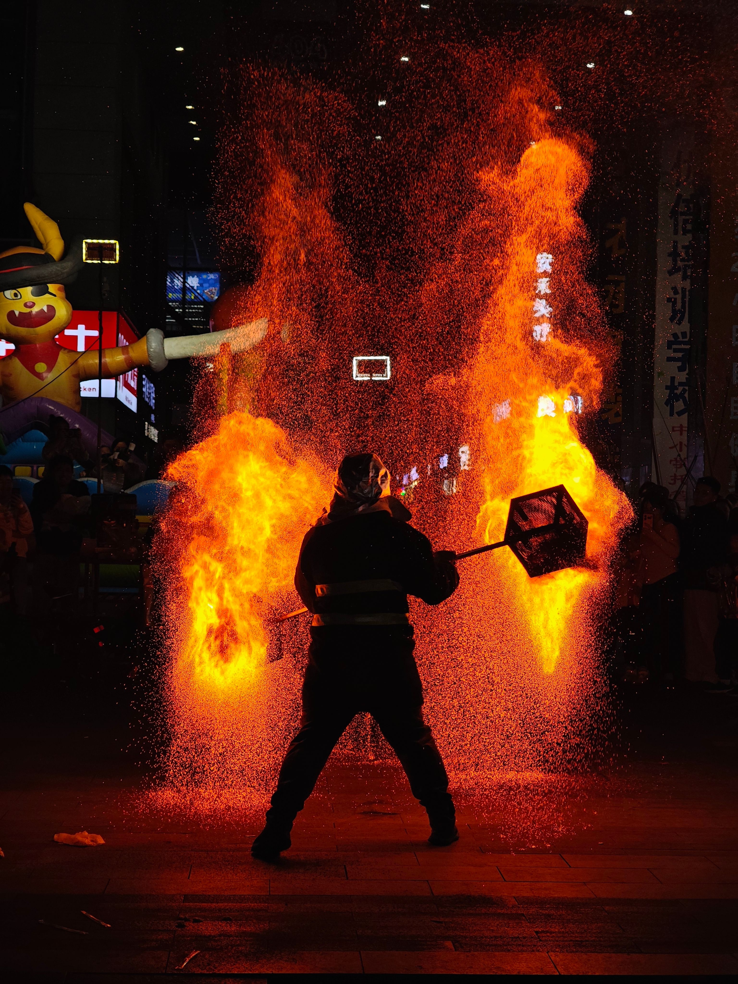 Dynamic Fire Performance in Urban Nightscape · Free Stock Photo