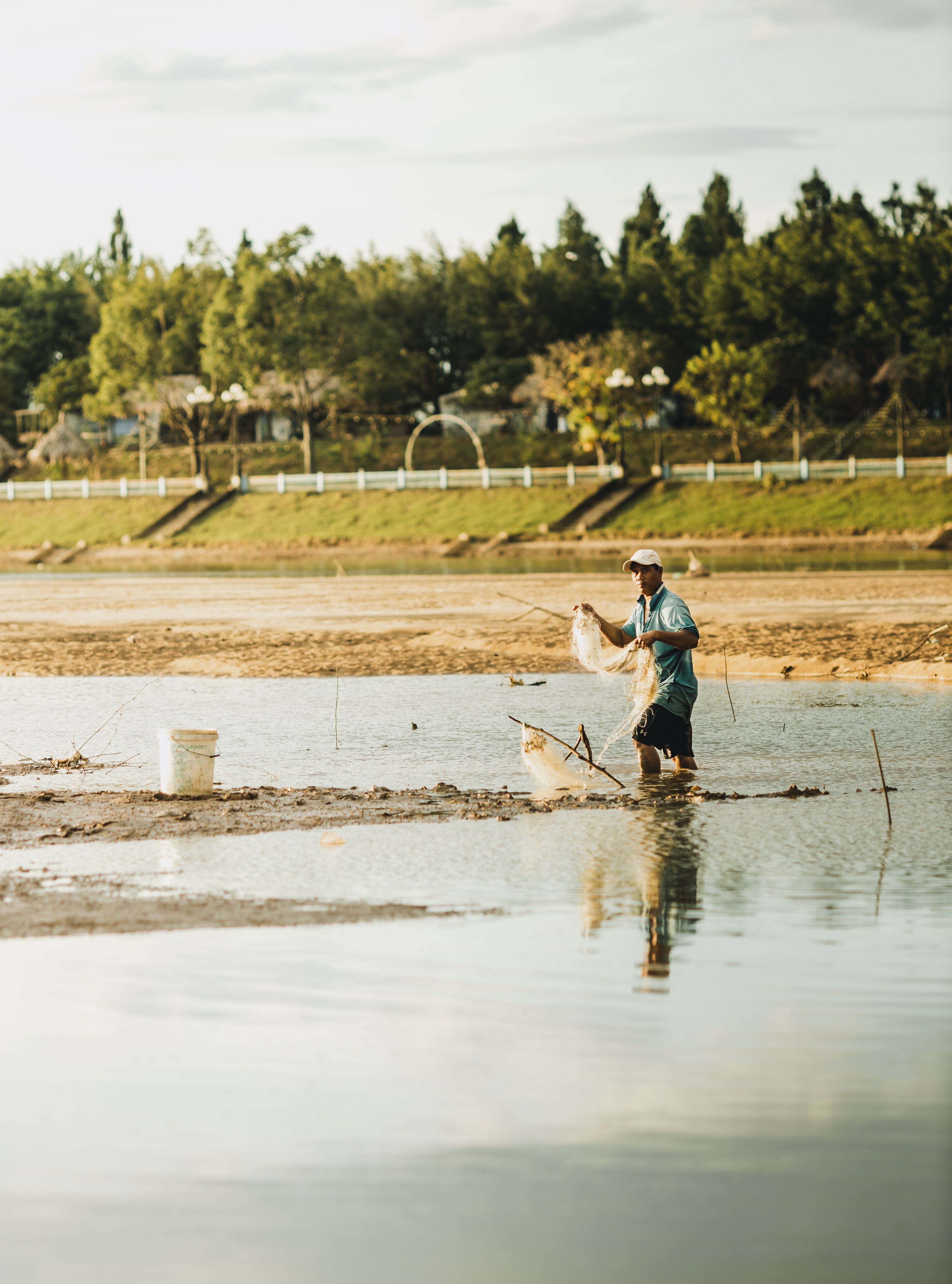 Filipino Fisherman Photos, Download The BEST Free Filipino Fisherman ...