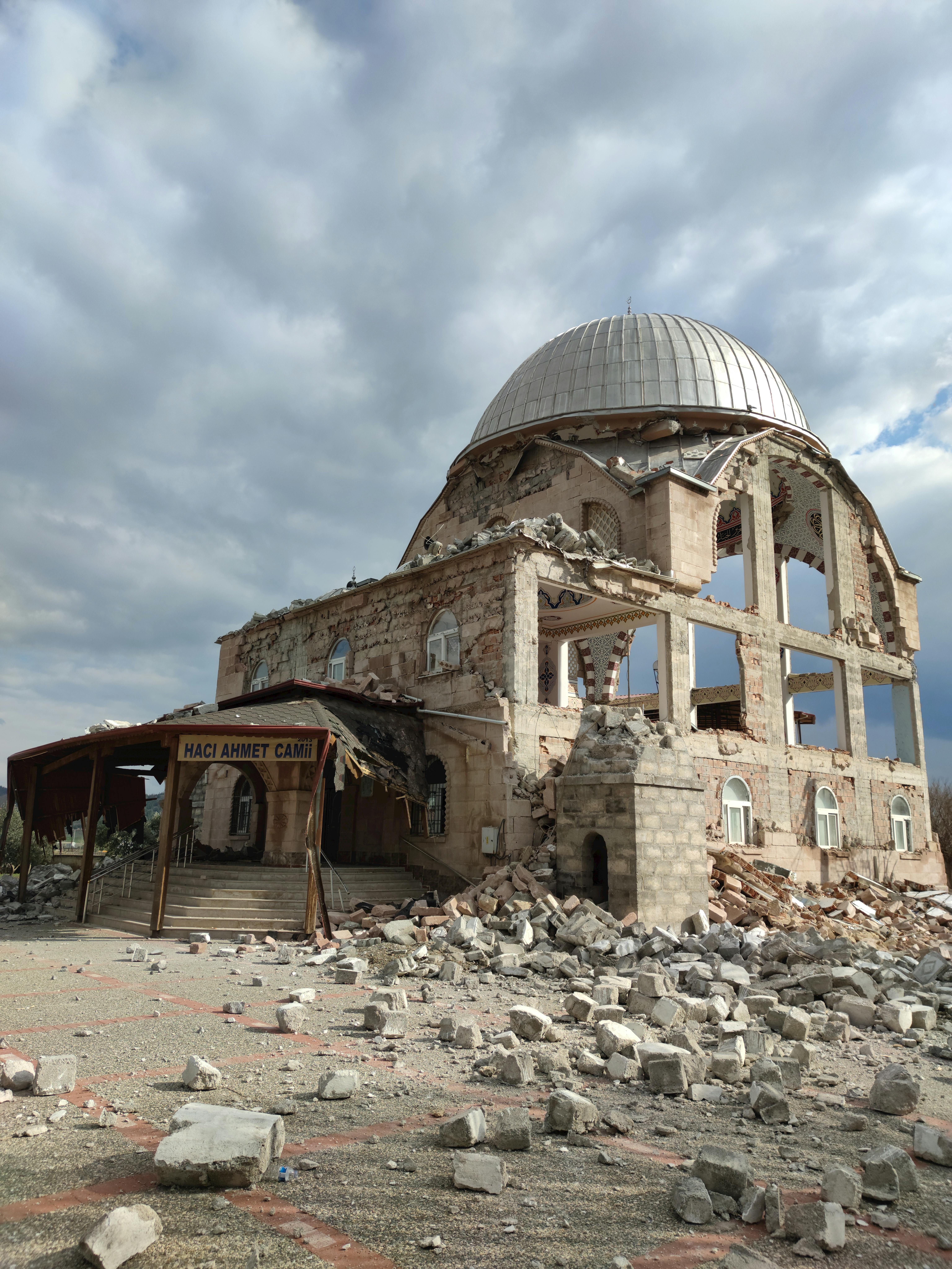 Destruction Photos, Download The BEST Free Destruction Stock Photos ...