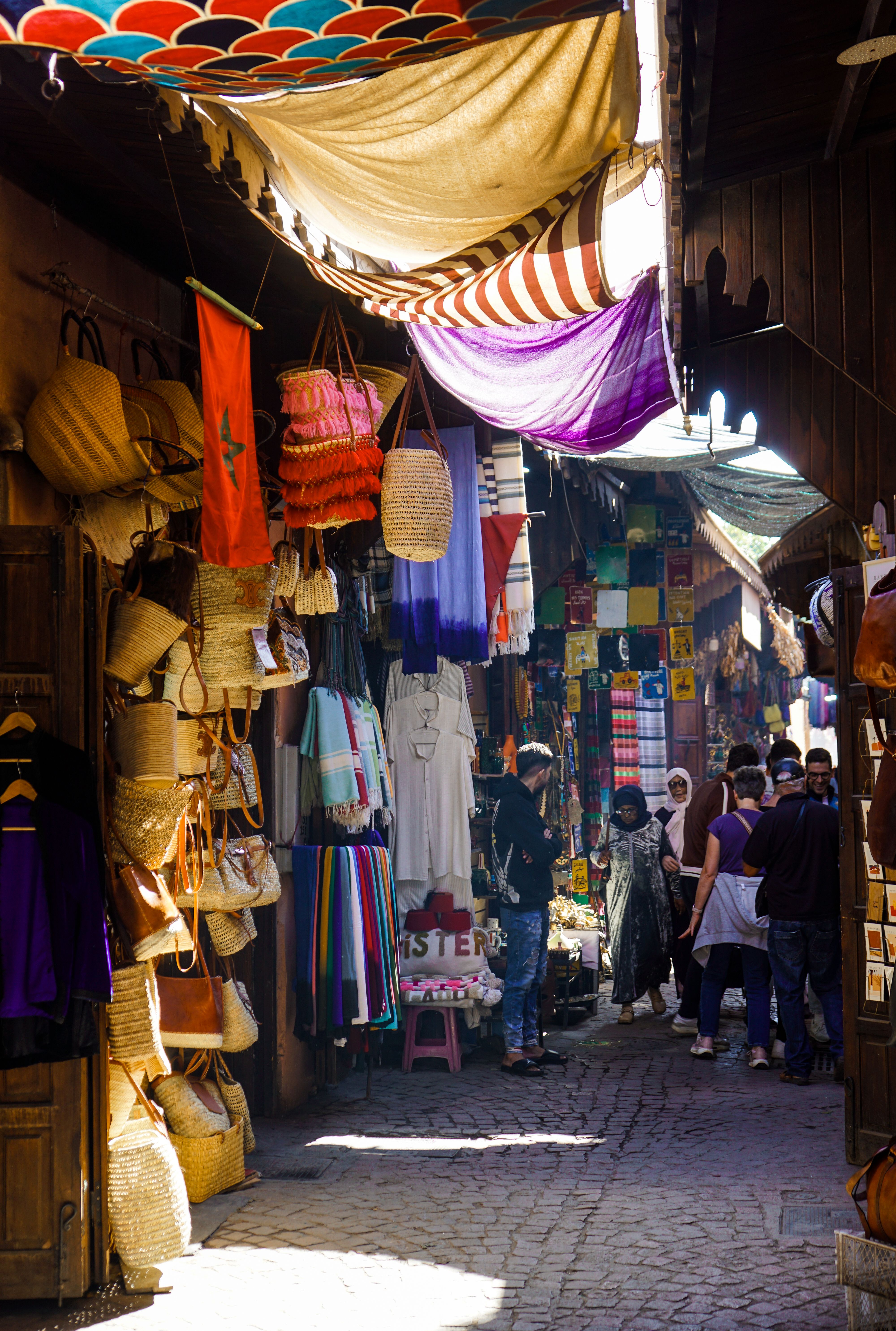 Vibrant Moroccan Market Street Scene · Free Stock Photo