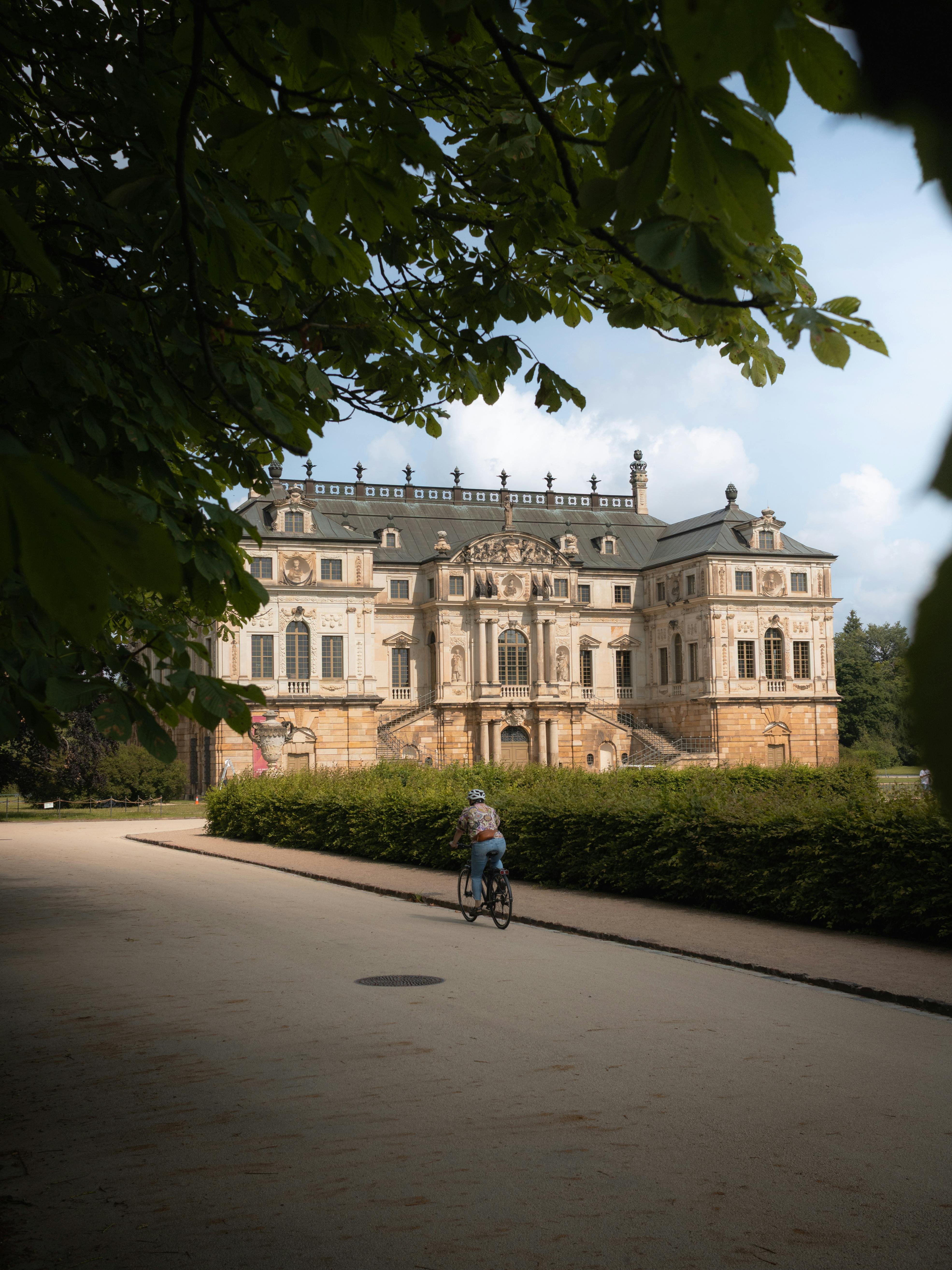 Royal 4k Wallpaper Photos, Download The BEST Free Royal 4k Wallpaper ...