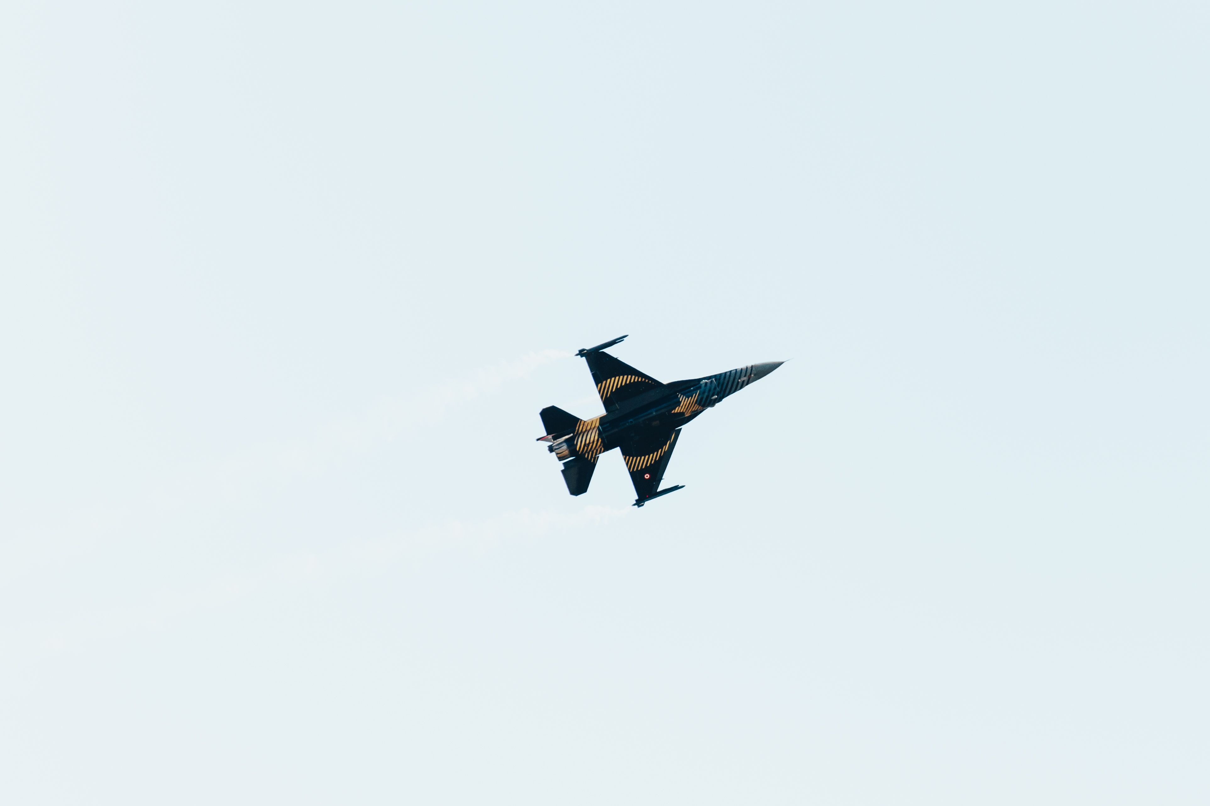 Jet Fighter Plane Performing Aerobatic Maneuver · Free Stock Photo