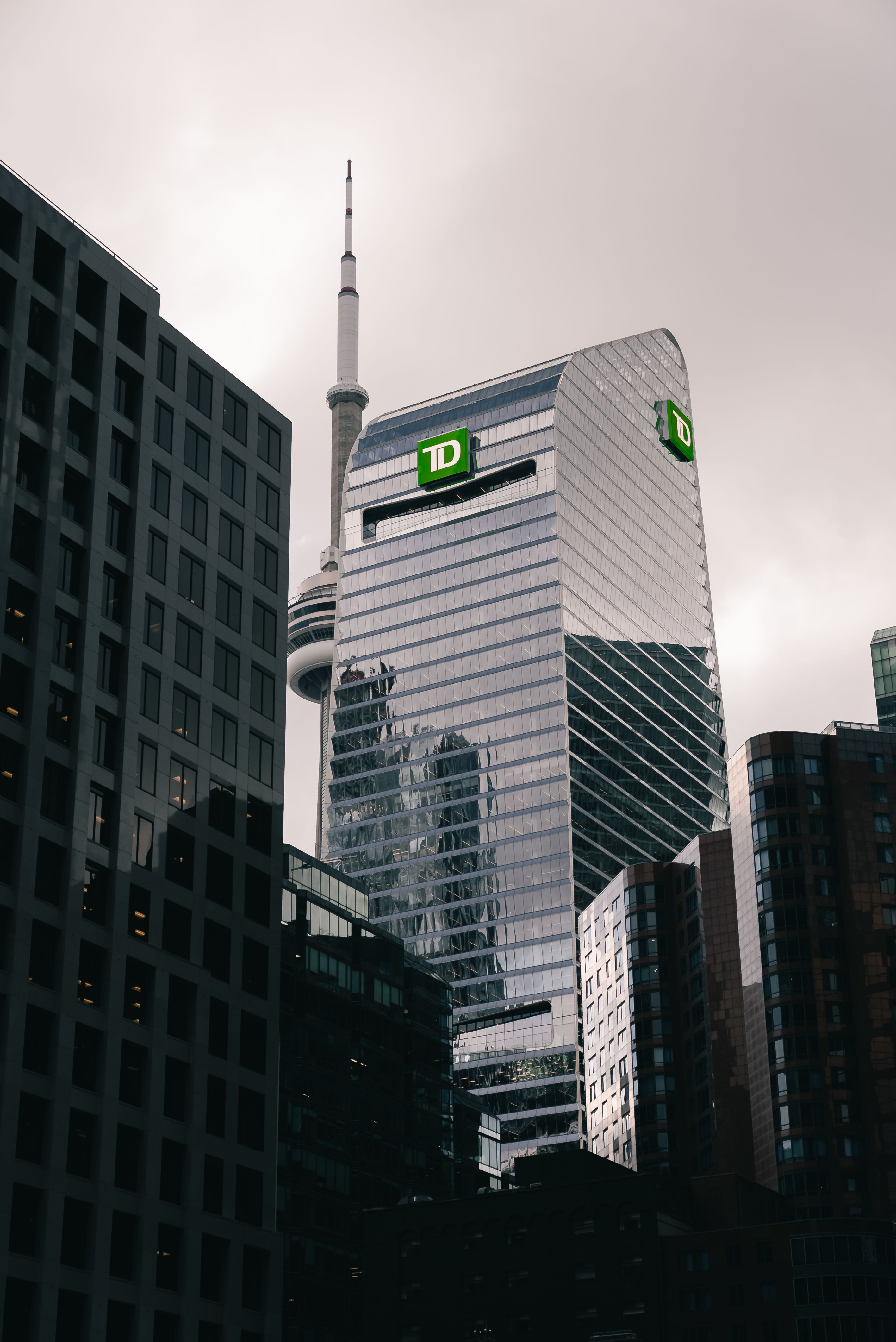 Modern Skyline Featuring TD Tower and CN Tower · Free Stock Photo