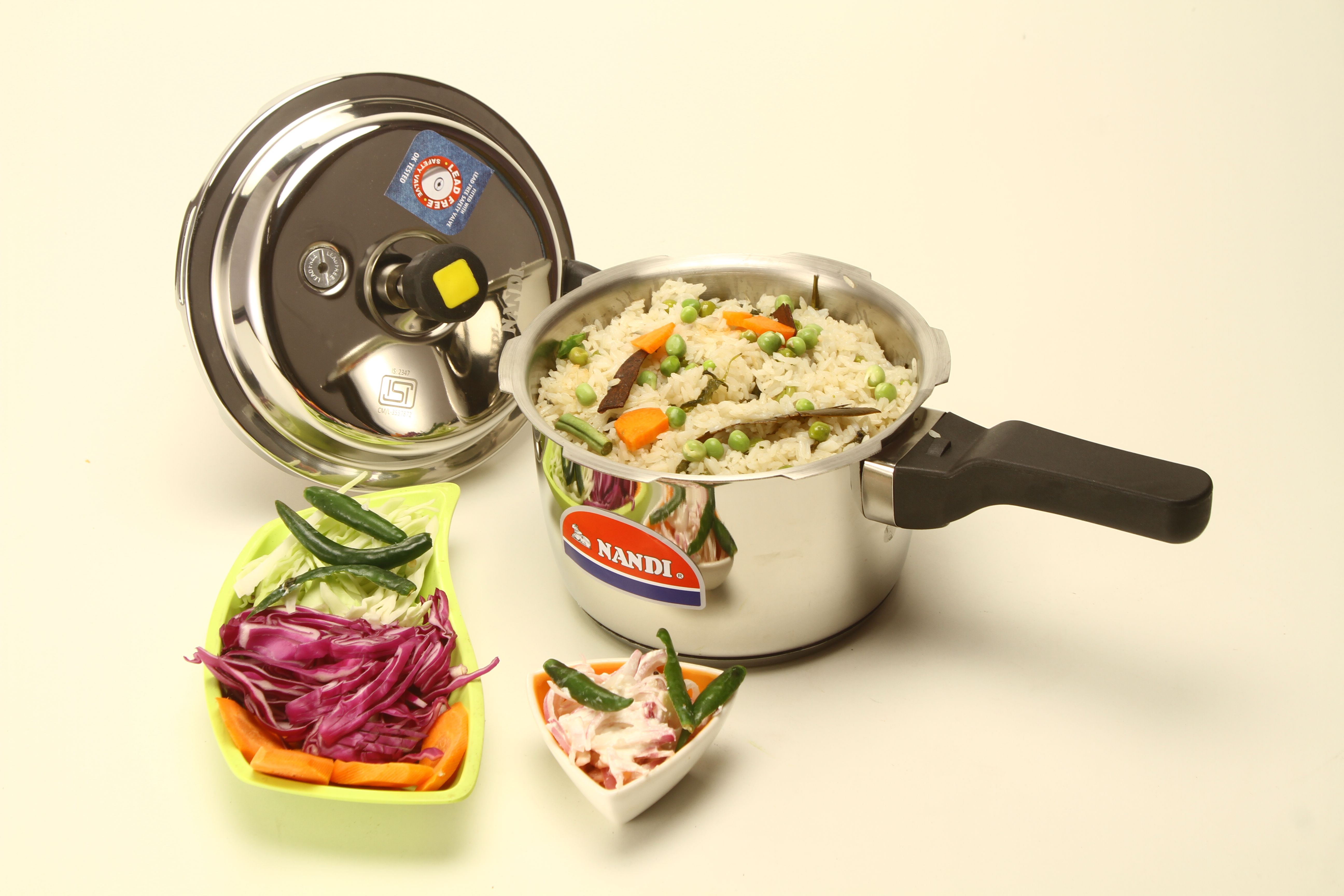 Pressure Cooker with Indian Vegetable Rice and Salad · Free Stock Photo