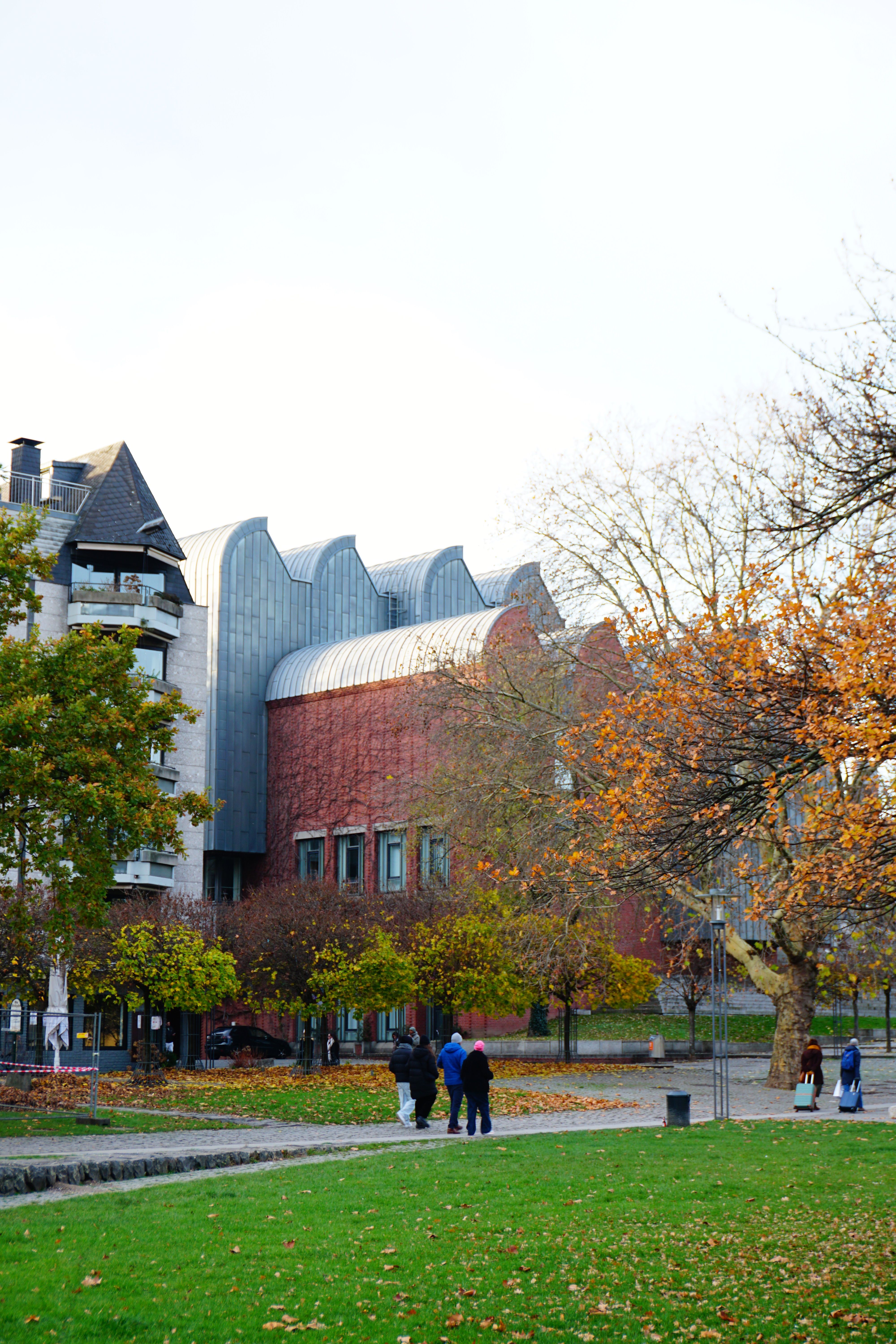 Modern Architectural Building in Autumn Park · Free Stock Photo