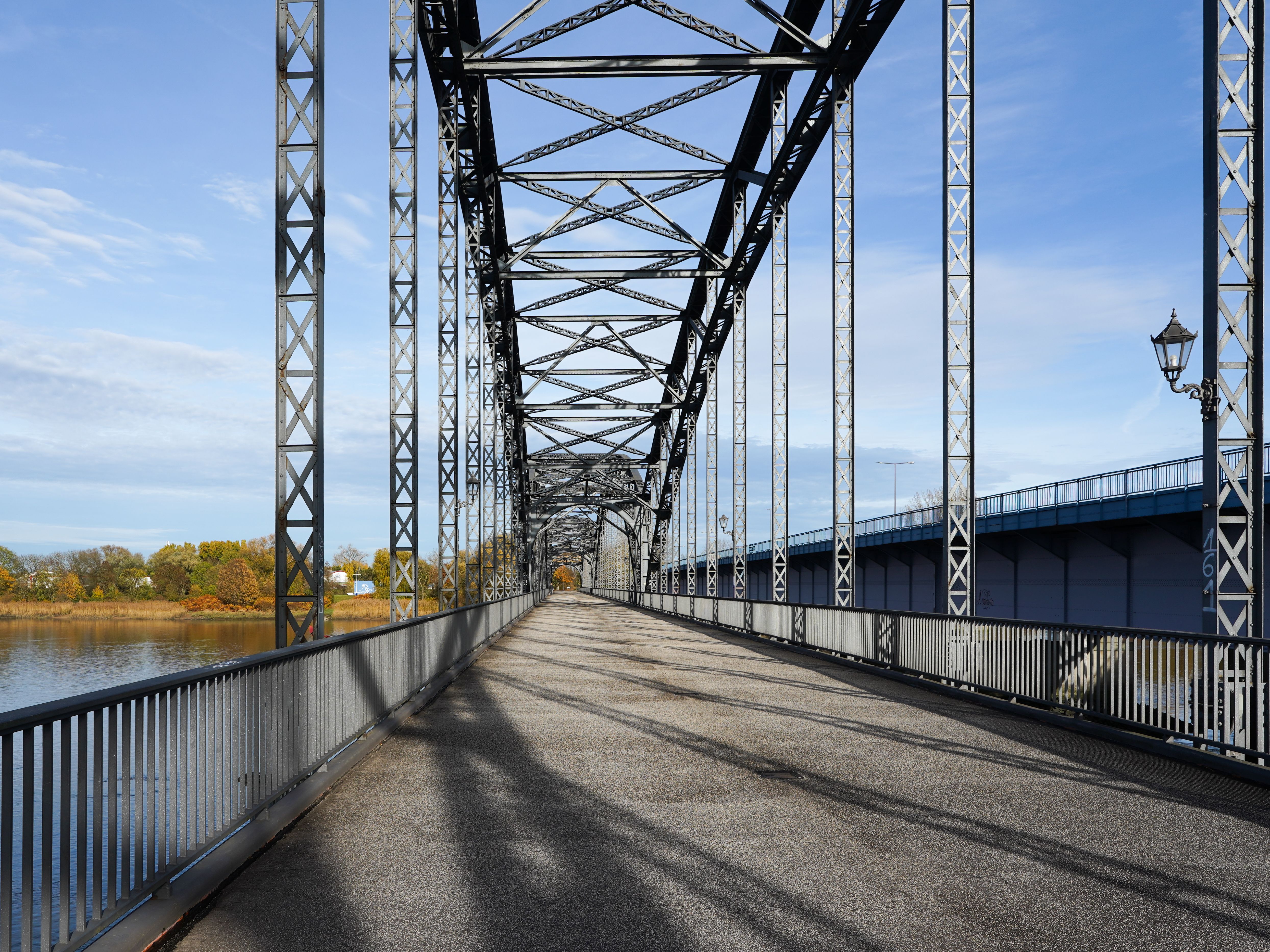 Steel Arch Bridge over Elbe River in Hamburg · Free Stock Photo