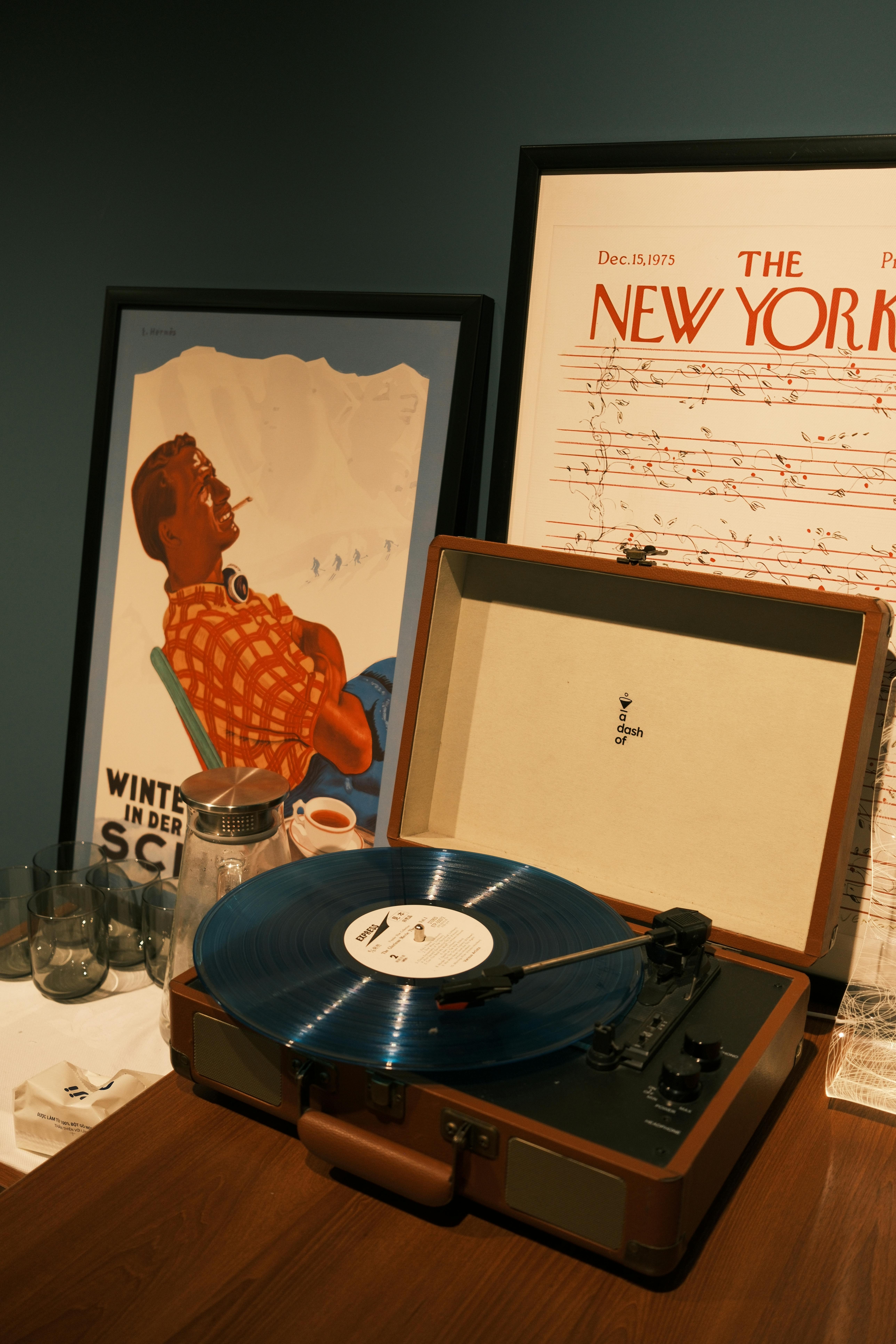 Quality Poster Photos, Download The BEST Free Quality Poster Stock ...