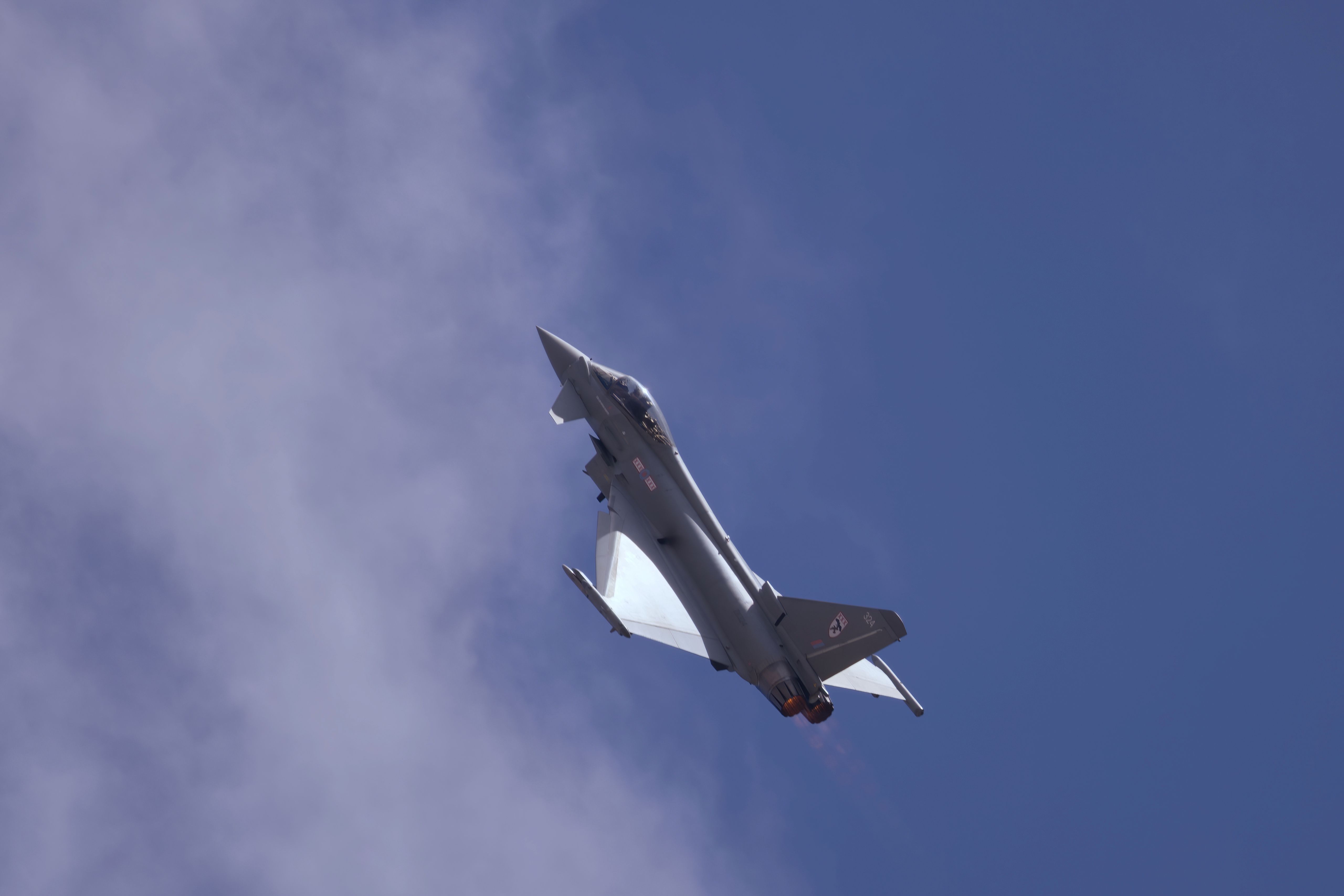 Fighter Aircraft Photos, Download The BEST Free Fighter Aircraft Stock ...