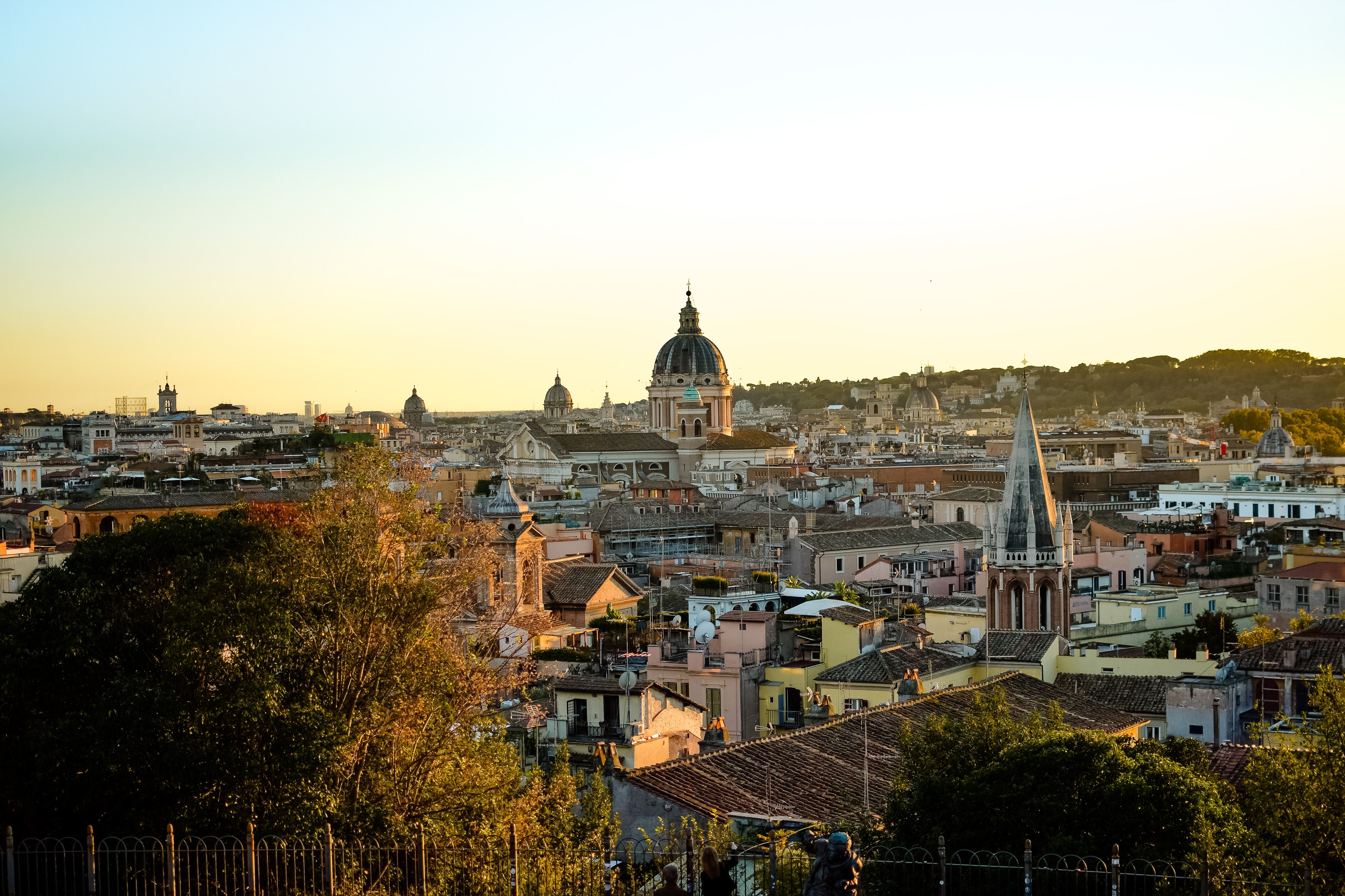 Sunset View of Rome Cityscape Featuring Dome · Free Stock Photo