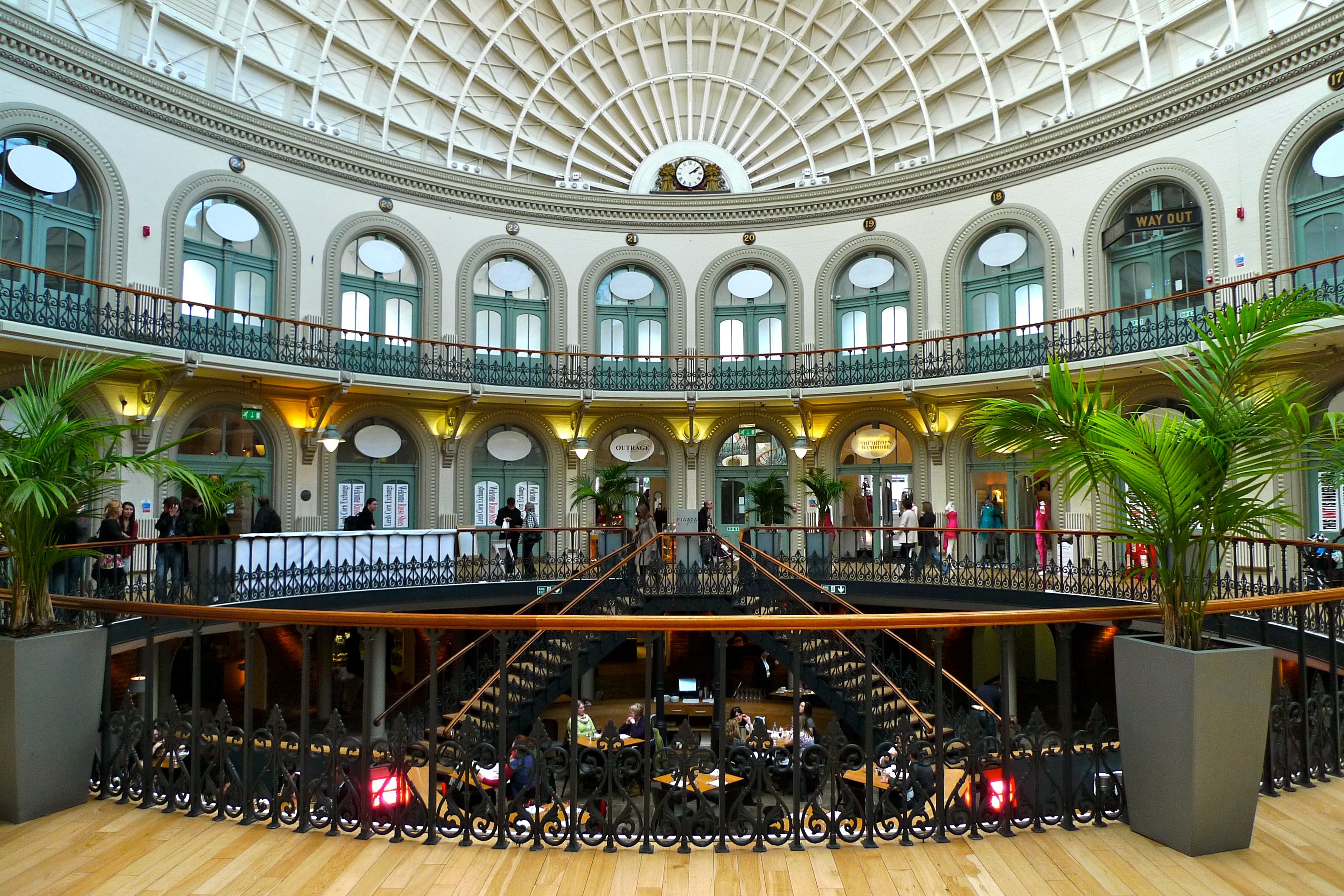 Victorian Rotunda Architecture in England · Free Stock Photo