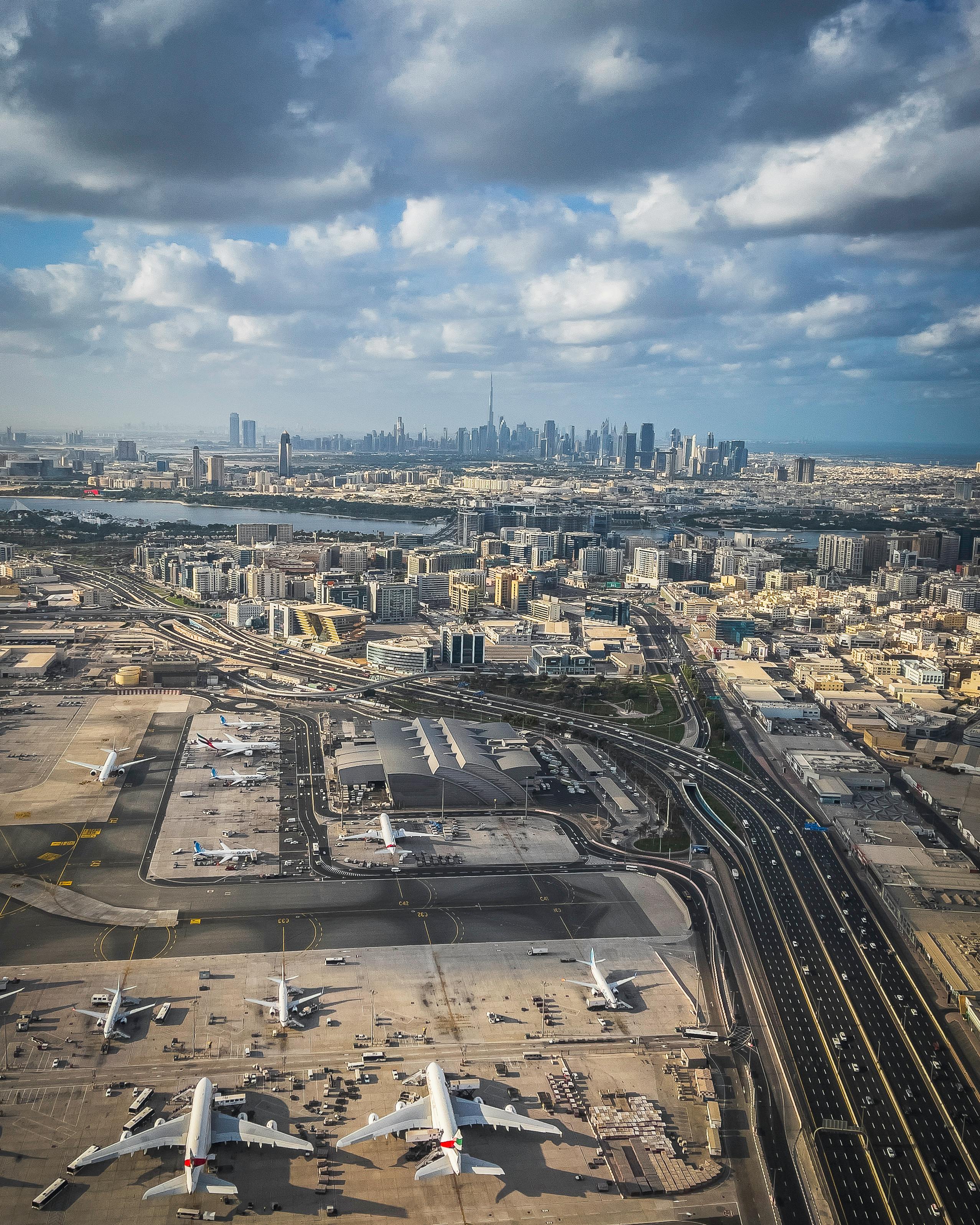 Airport Images Photos, Download The BEST Free Airport Images Stock ...